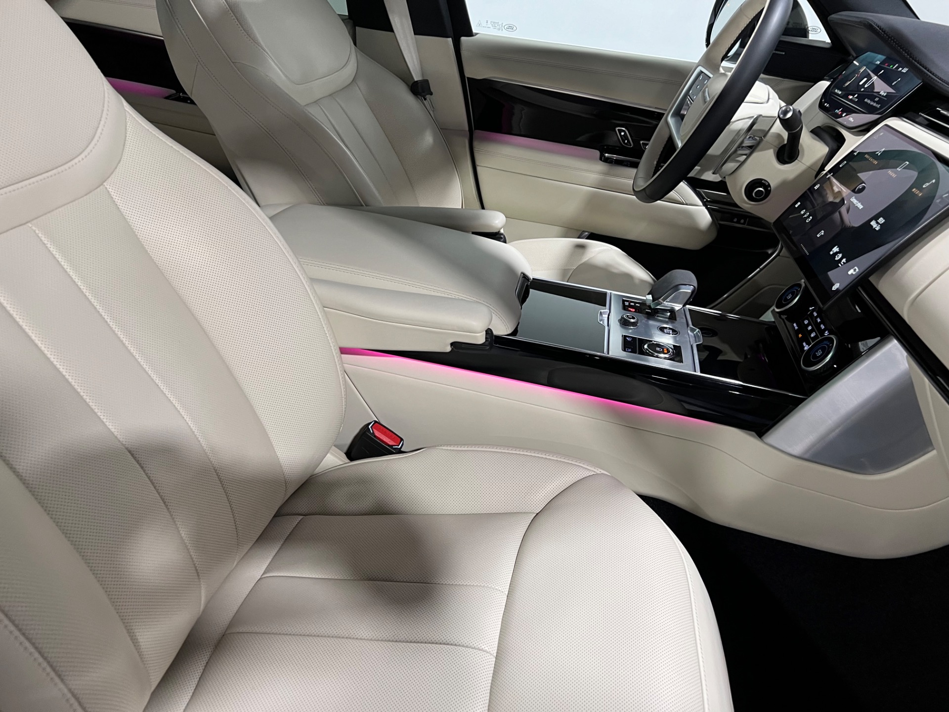 Used 2023 Fuji White Land Rover Range Rover P530 AWD P530 SE For Sale ...