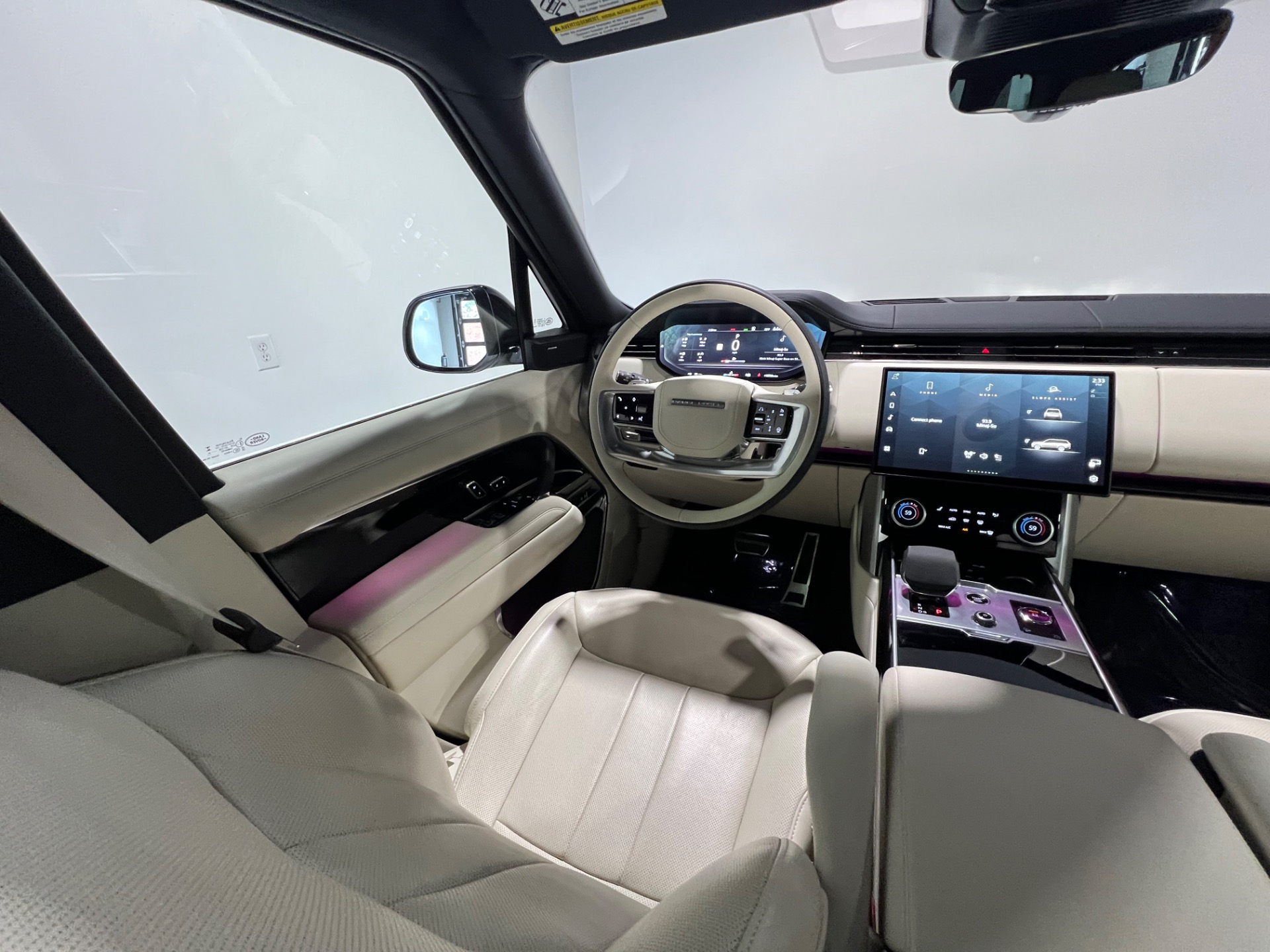 Used 2023 Fuji White Land Rover Range Rover P530 AWD P530 SE For Sale ...