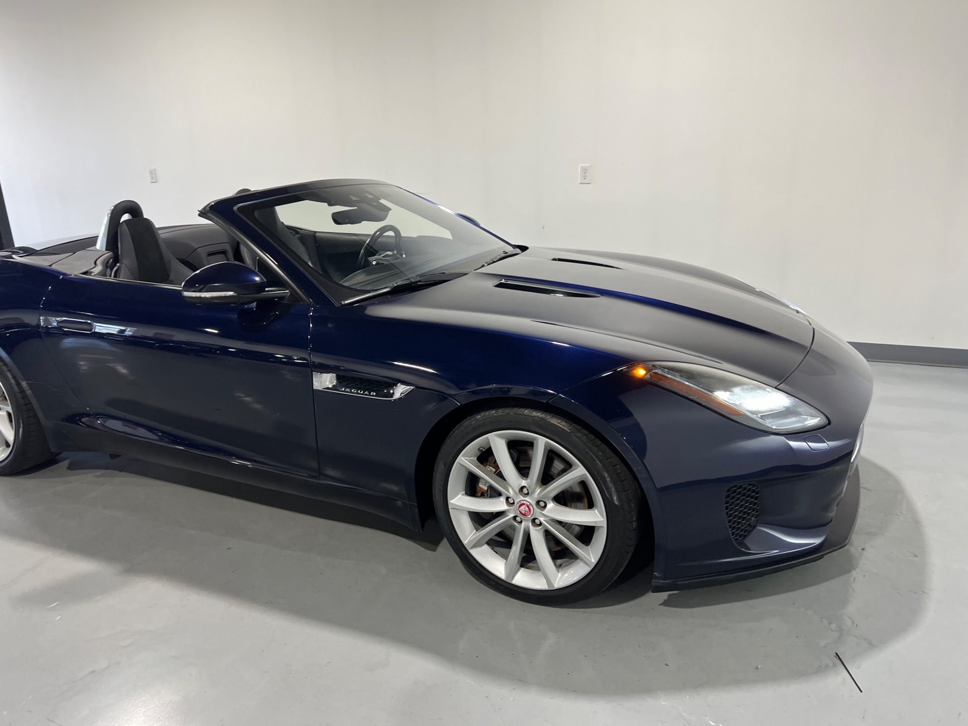 Used 2019 Loire Blue Metallic Jaguar F-TYPE P300 CONVERTIBLE P300 For ...