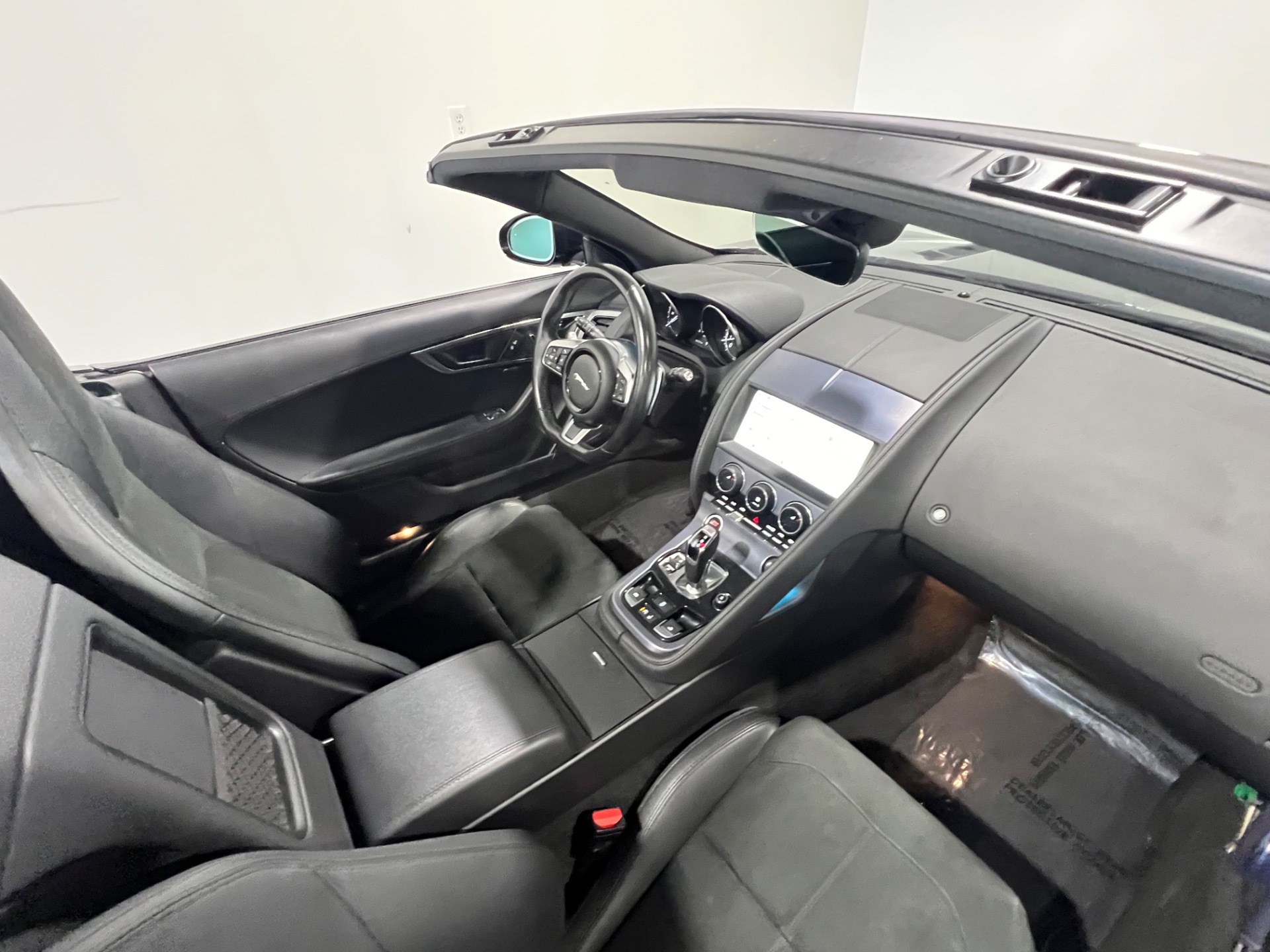 Used 2019 Loire Blue Metallic Jaguar F-TYPE P300 CONVERTIBLE P300 For ...