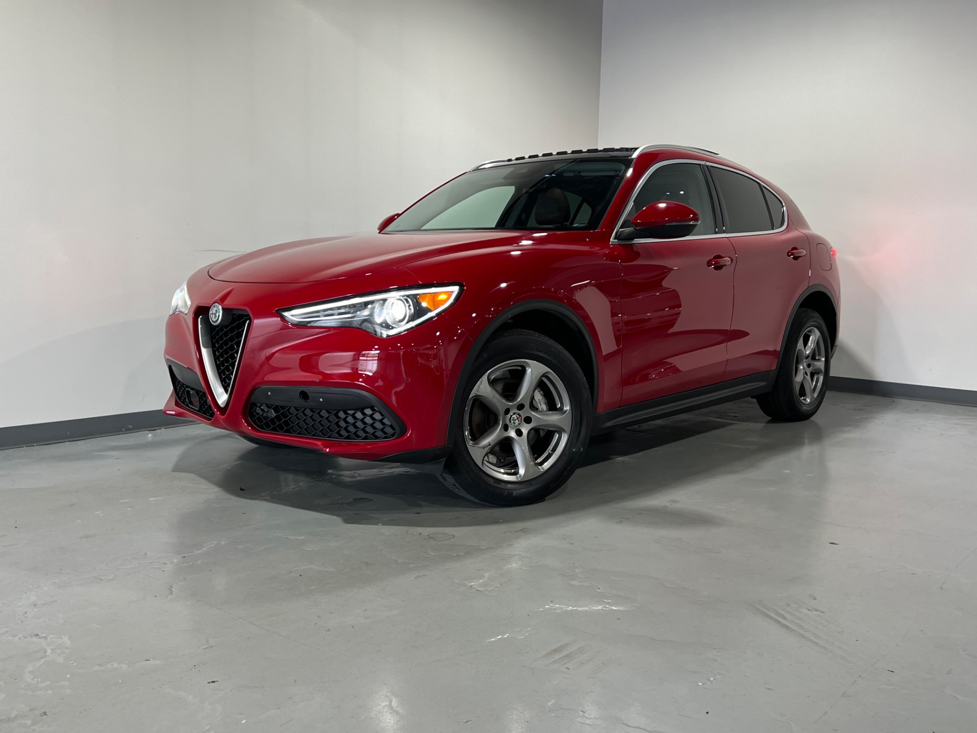 Alfa Romeo Used Car Inventory Michigan
