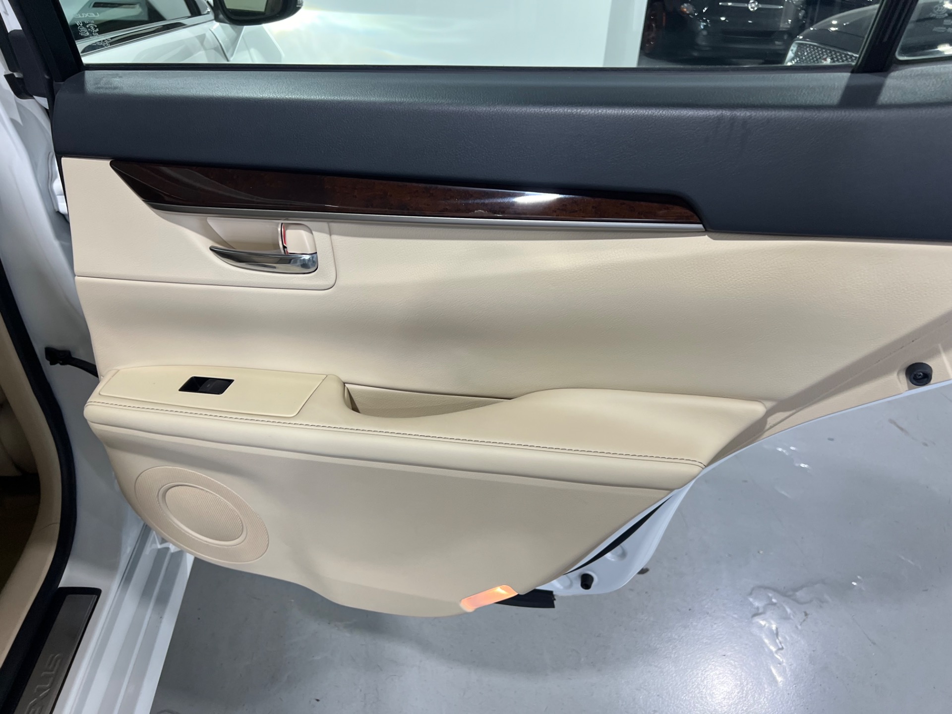 Used 2014 Starfire Pearl Lexus ES 350 For Sale (Sold) | Prime Motorz ...