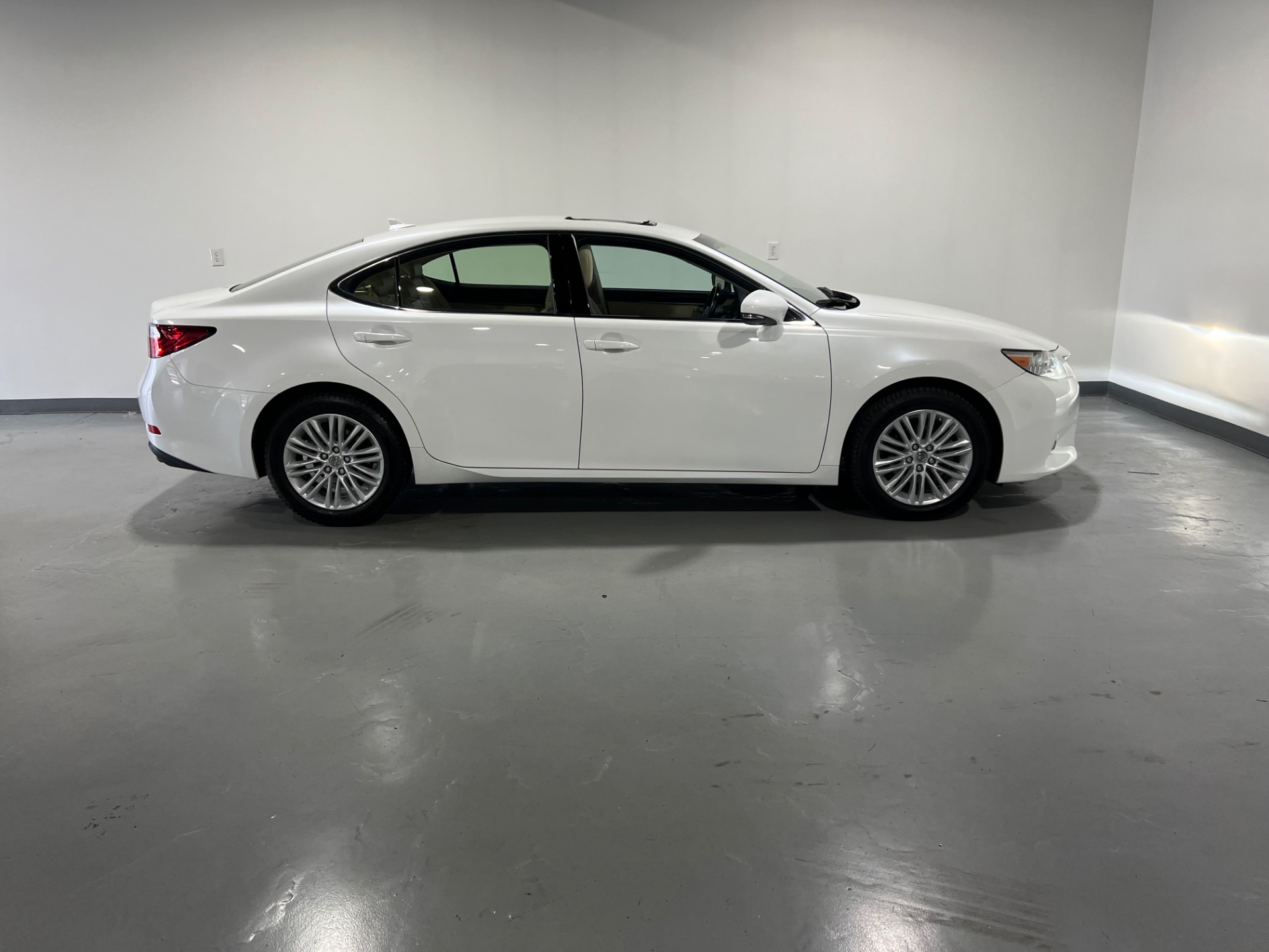 Used 2014 Starfire Pearl Lexus ES 350 For Sale (Sold) | Prime Motorz ...