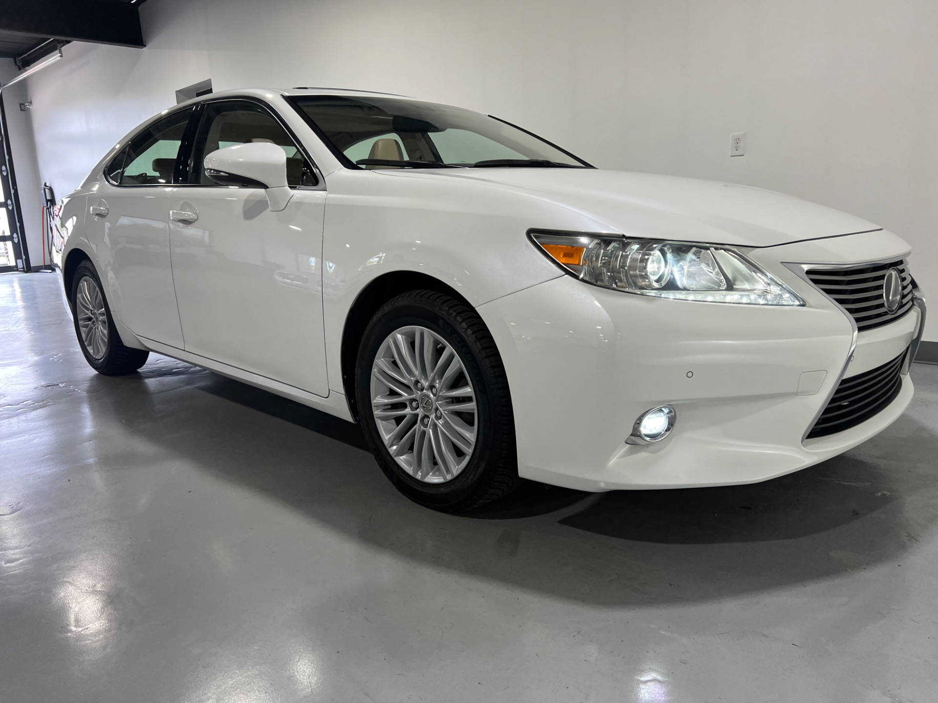 Used 2014 Starfire Pearl Lexus ES 350 For Sale (Sold) | Prime Motorz ...
