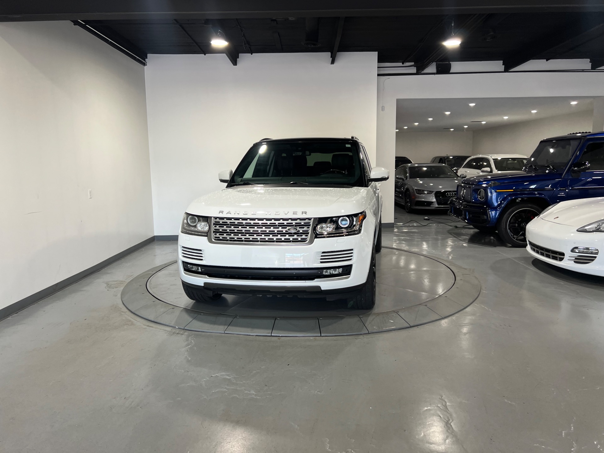 Used 2015 Fuji White Land Rover Range Rover V8 Supercharged AWD ...