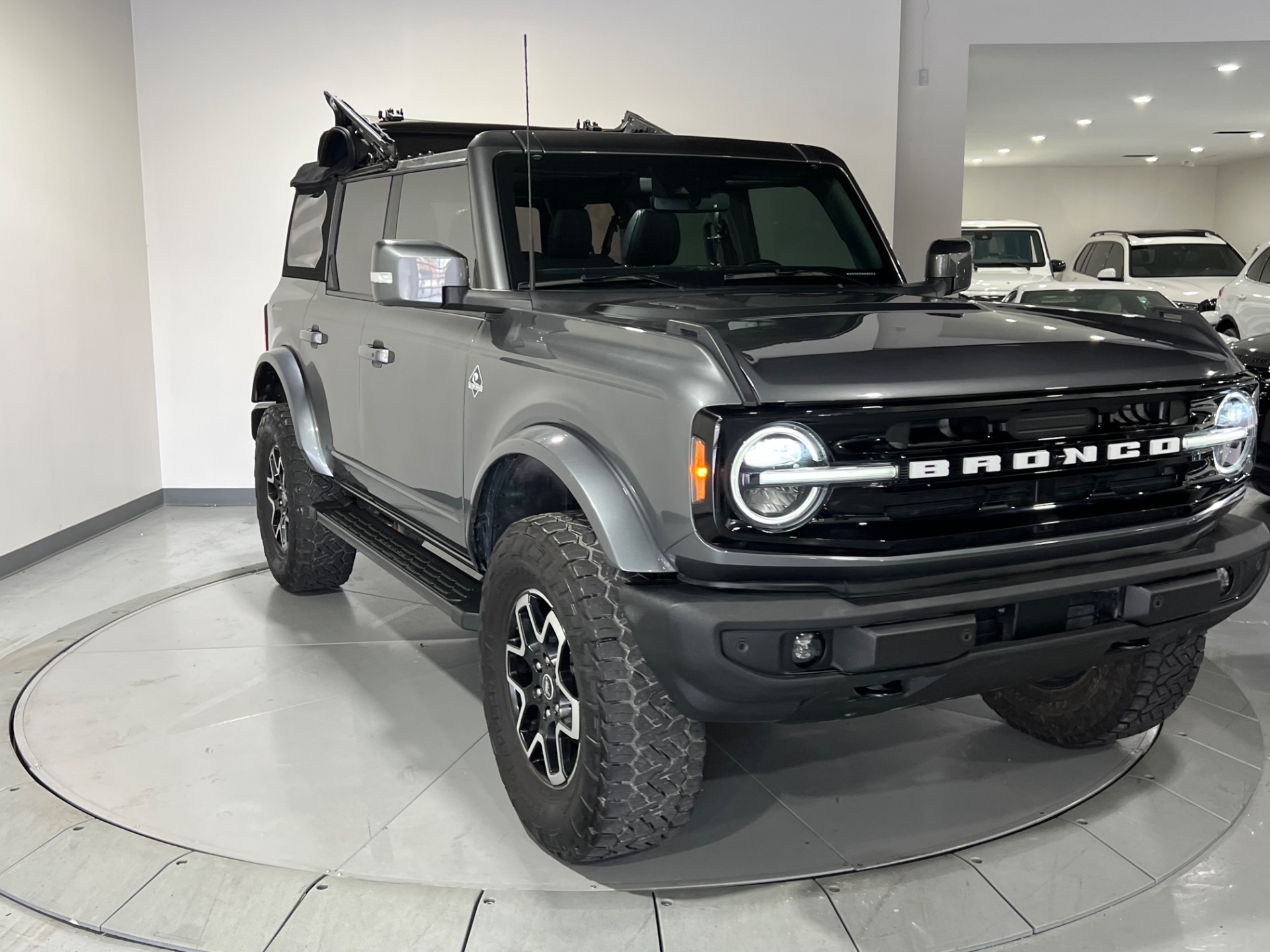 Used 2022 Carbonized Gray Ford Bronco Outer Banks V6 Twin Turbo 4x4 ...