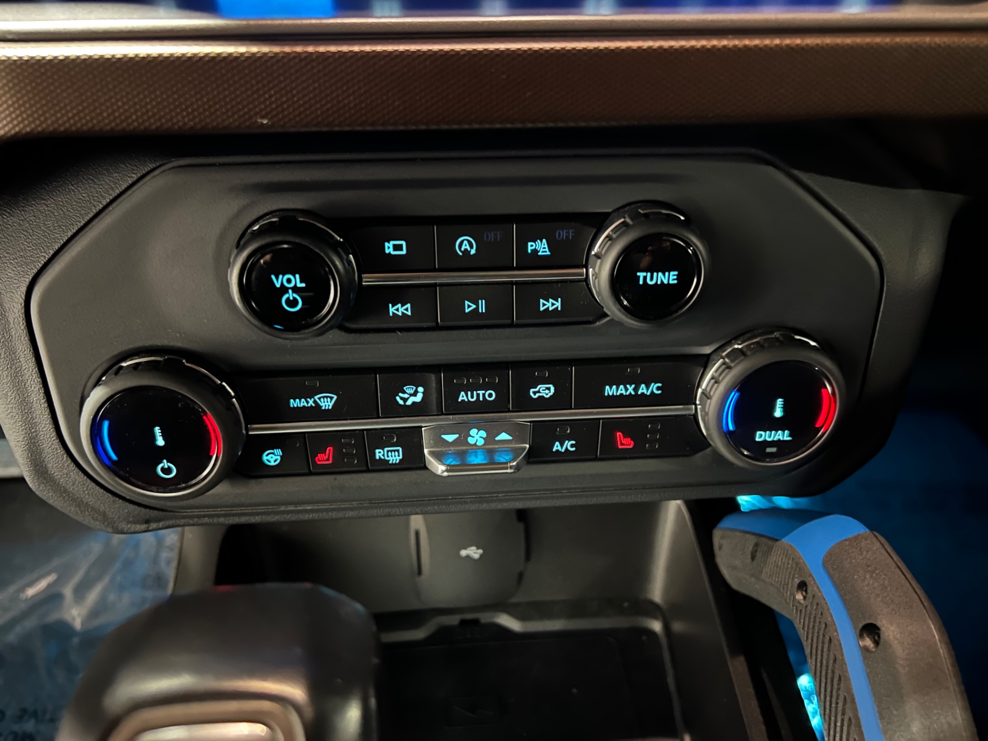 Used 2022 Carbonized Gray Ford Bronco Outer Banks V6 Twin Turbo 4x4 ...