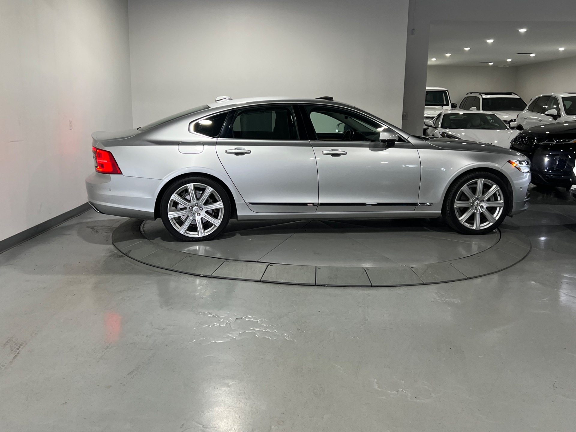 Used 2017 Bright Silver Metallic Volvo S90 T6 INSCRIPTION AWD T6 ...
