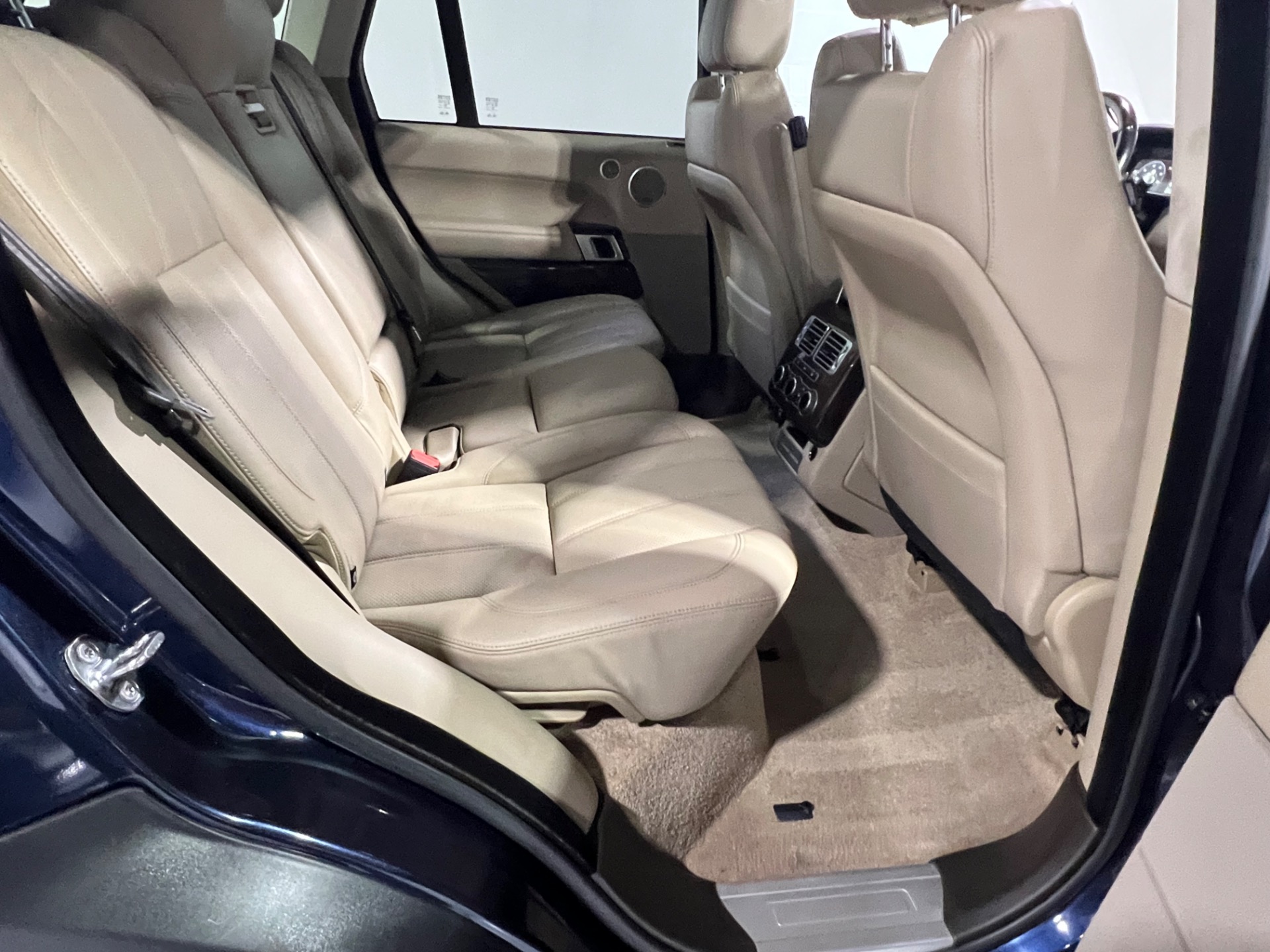 Used 2017 Loire Blue Metallic Land Rover Range Rover HSE 4DR SUV AWD ...