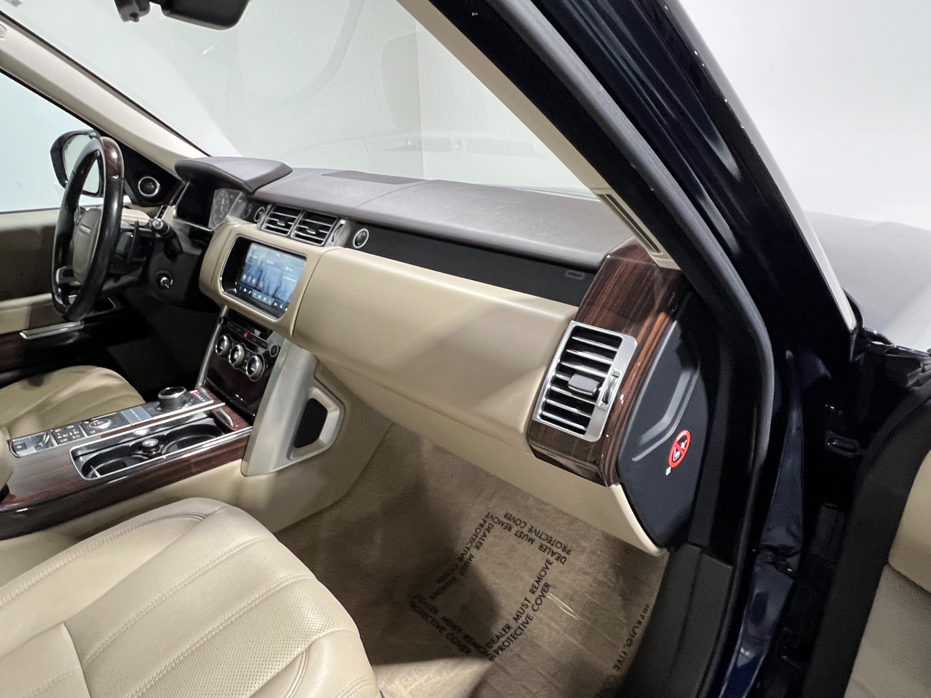 Used 2017 Loire Blue Metallic Land Rover Range Rover HSE 4DR SUV AWD ...