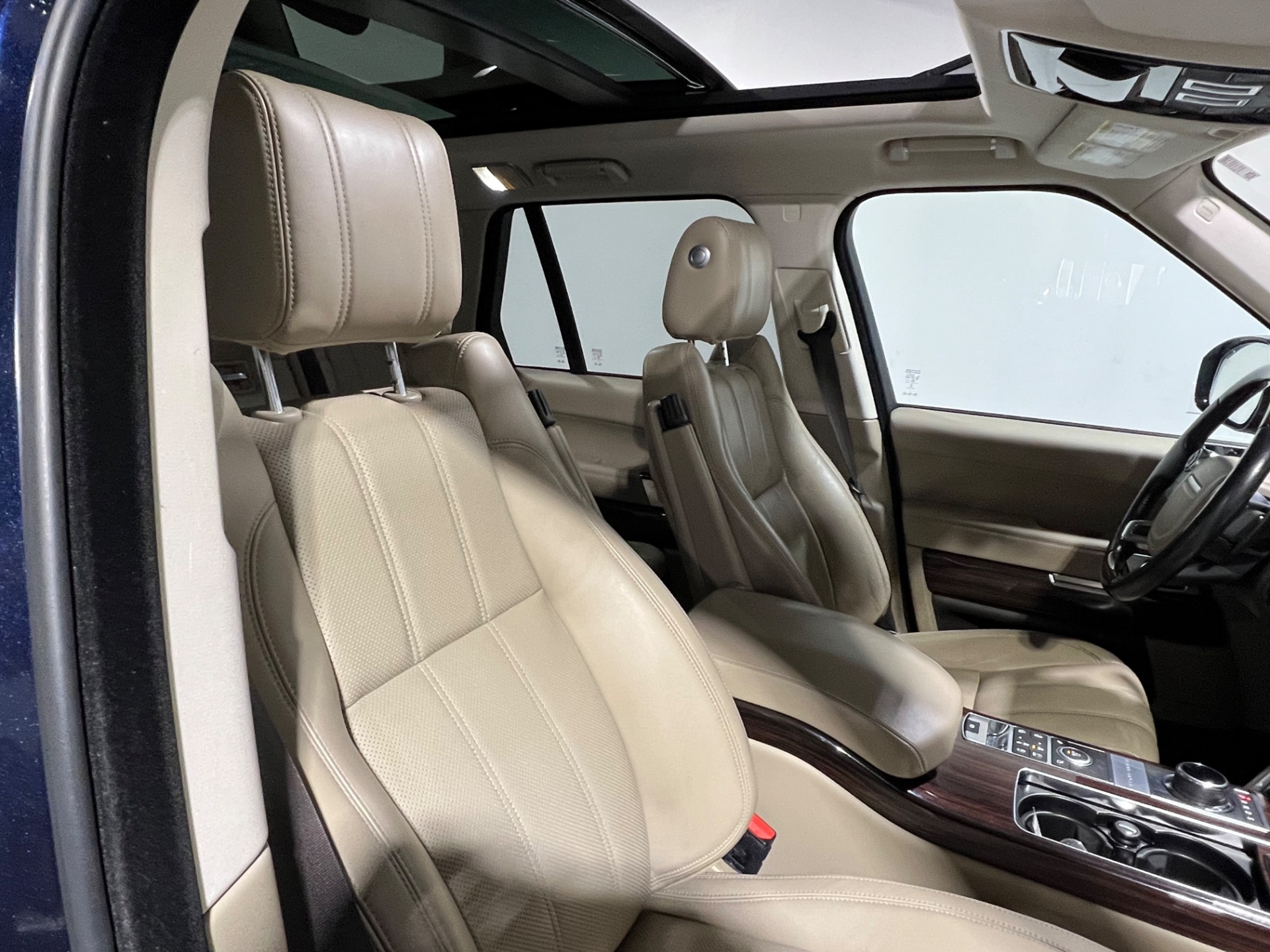 Used 2017 Loire Blue Metallic Land Rover Range Rover HSE 4DR SUV AWD ...