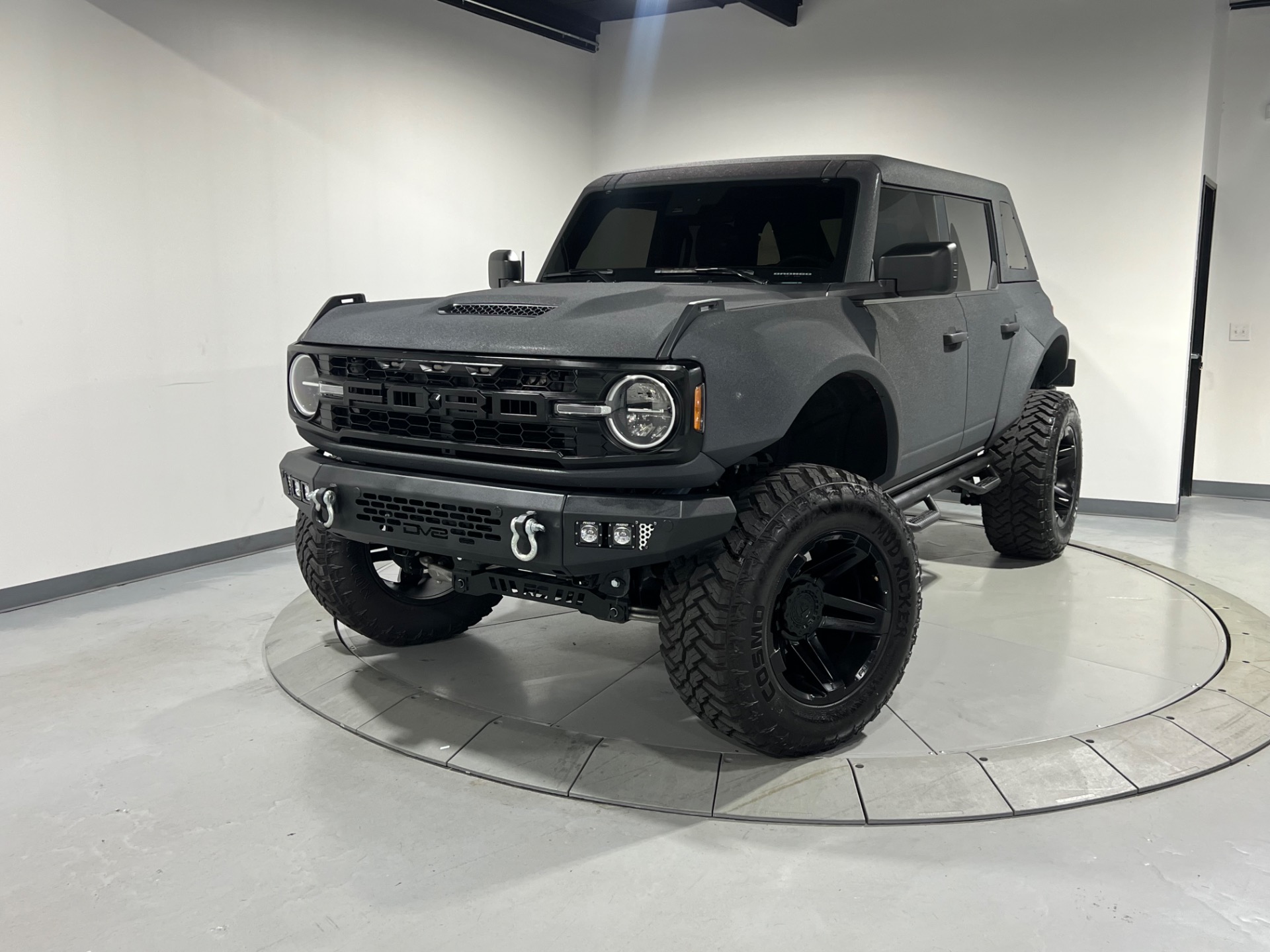 Used 2023 BLACK/LINE-X Ford Bronco SOFLO PKG CUSTOM 4X4 SUV For Sale ...