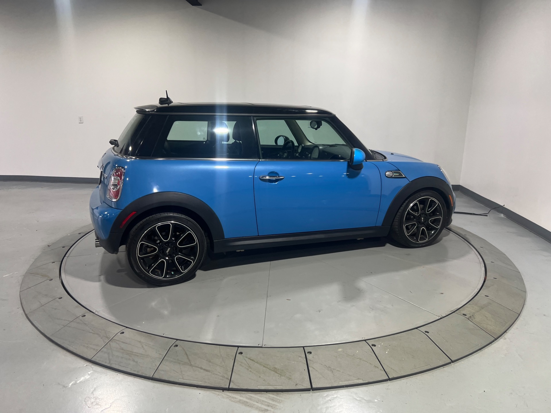 Used 2012 Kite Blue Metallic MINI Cooper Hardtop For Sale (Sold ...