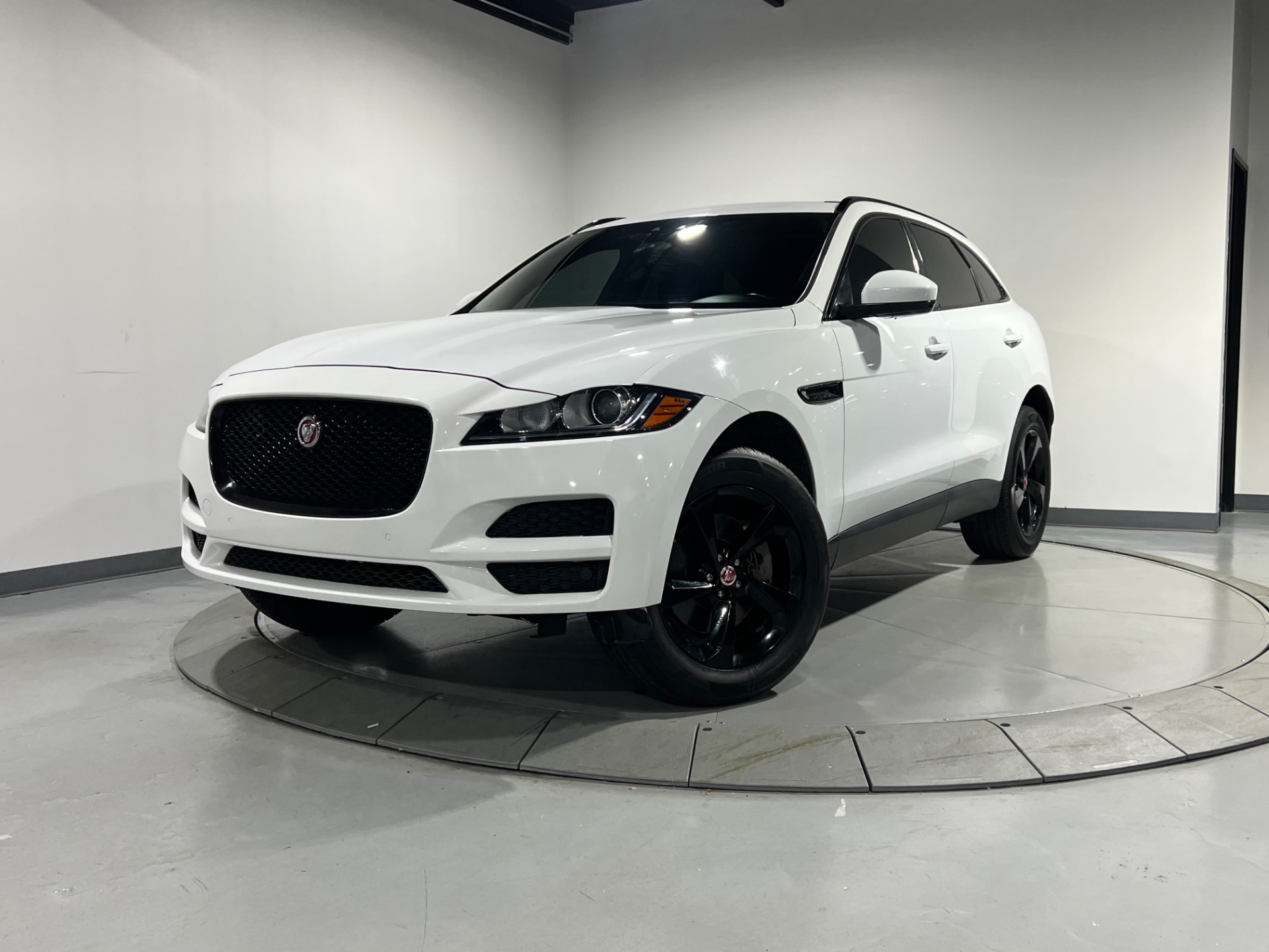 Fascinating 2019 Jaguar F Pace For Sale Pictures