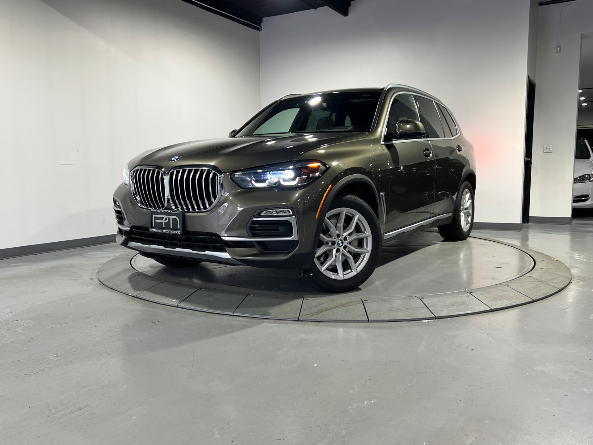 Used 2021 Manhattan Green Metallic BMW X5 xDrive40 AWD xDrive40i For ...