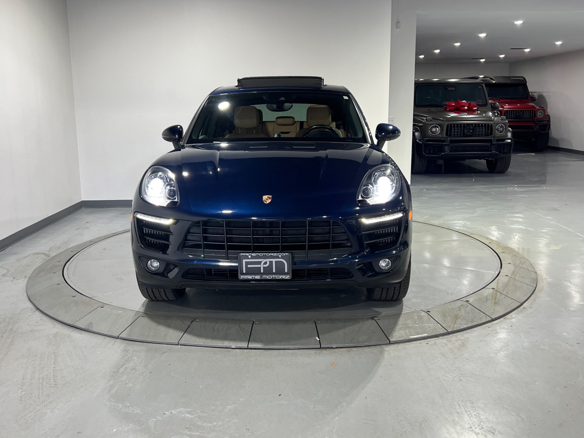 Used 2018 Night Blue Metallic Porsche Macan S AWD * Salvage Title ...
