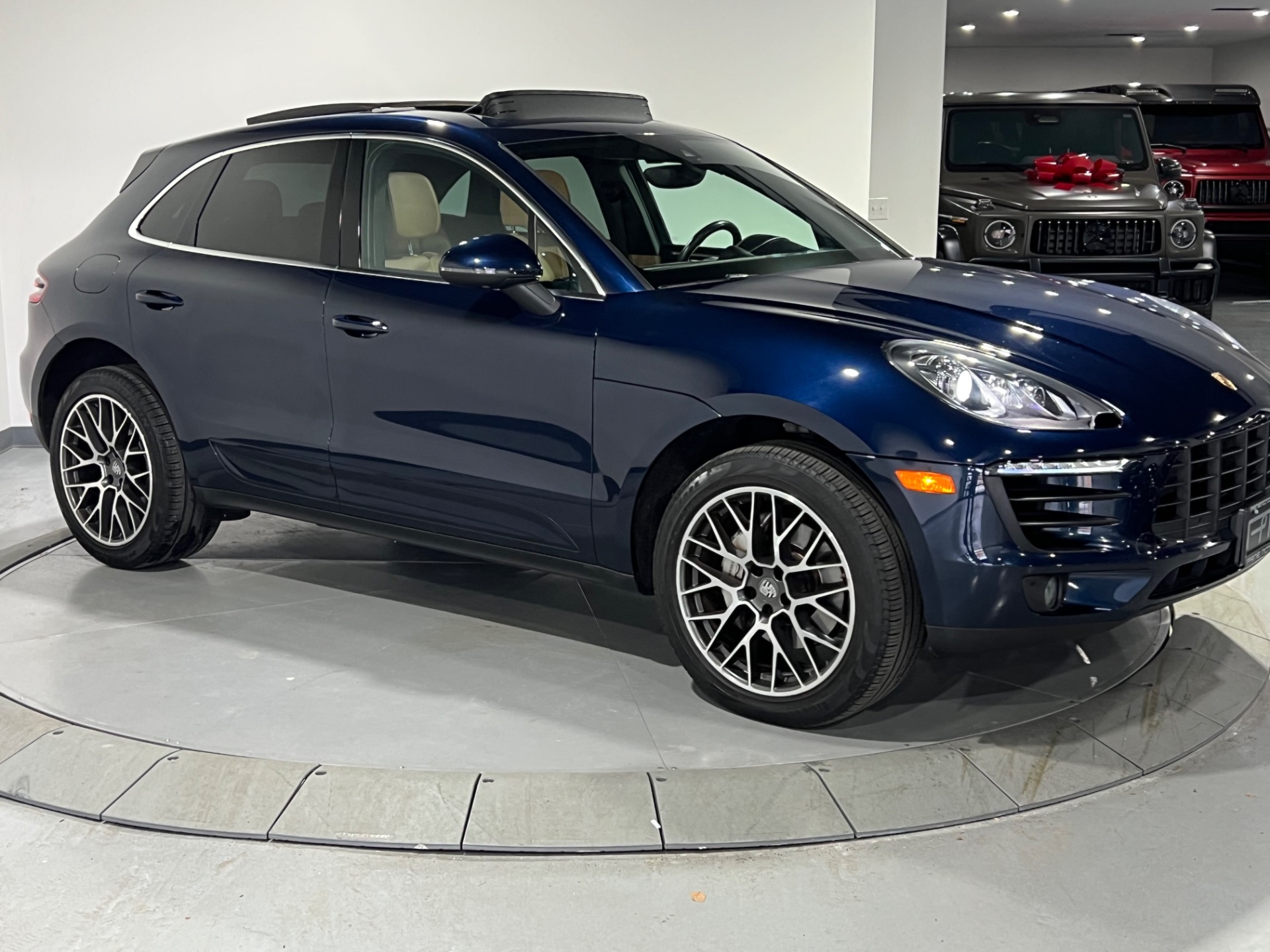 Used 2018 Night Blue Metallic Porsche Macan S AWD * Salvage Title ...