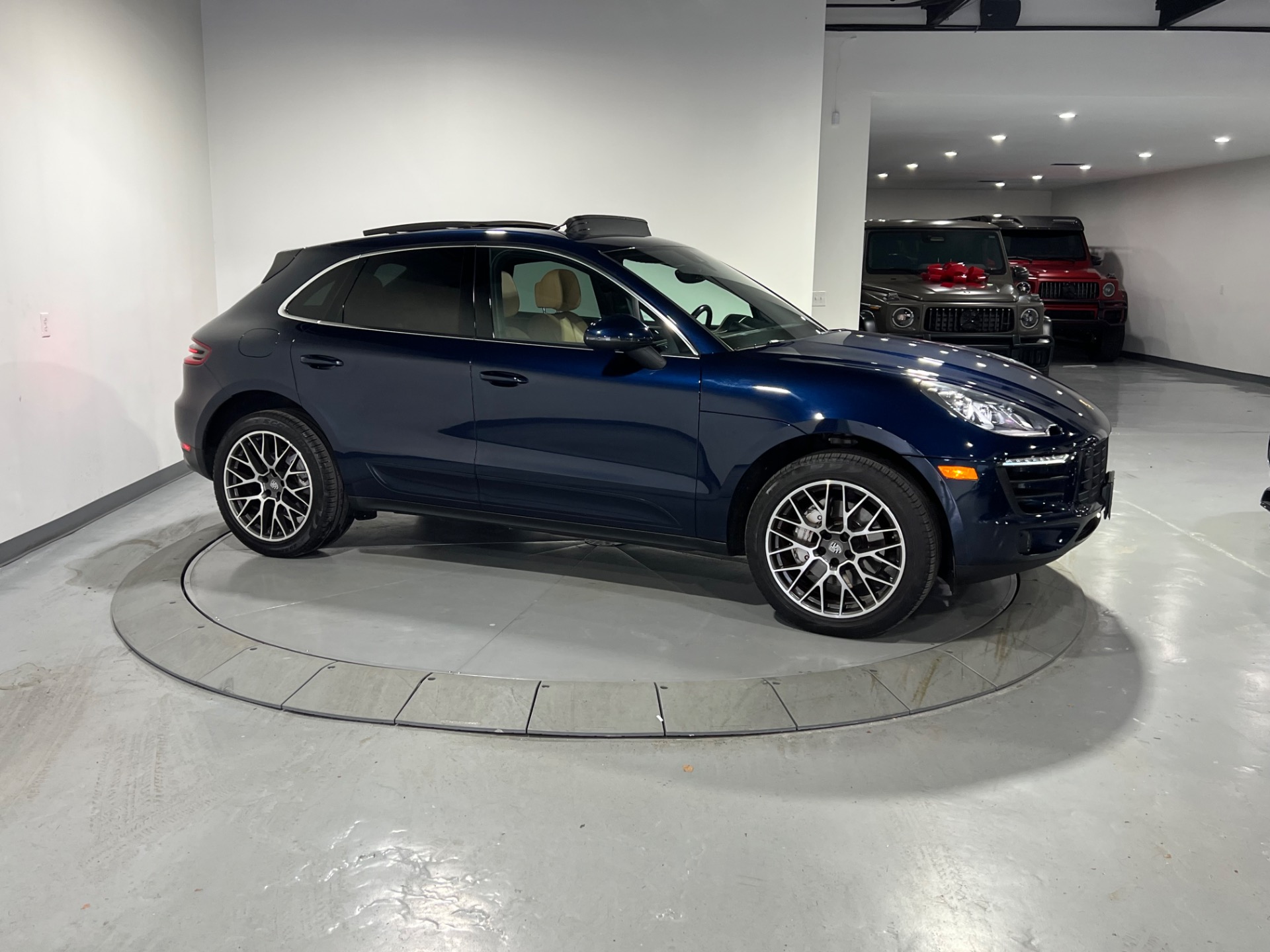 Used 2018 Night Blue Metallic Porsche Macan S AWD * Salvage Title ...