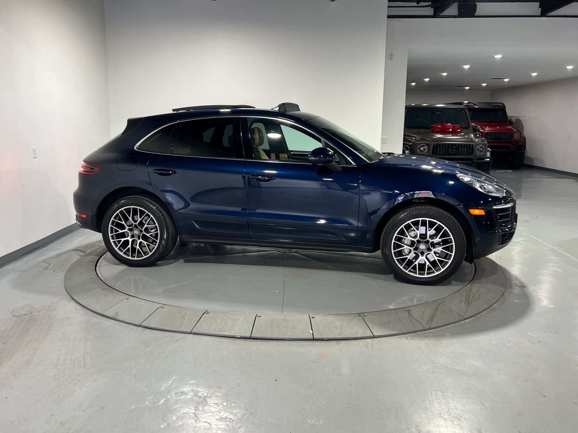 Used 2018 Night Blue Metallic Porsche Macan S AWD * Salvage Title ...
