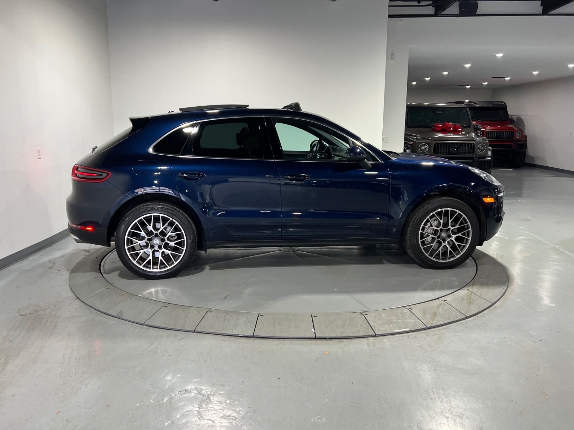 Used 2018 Night Blue Metallic Porsche Macan S AWD * Salvage Title ...