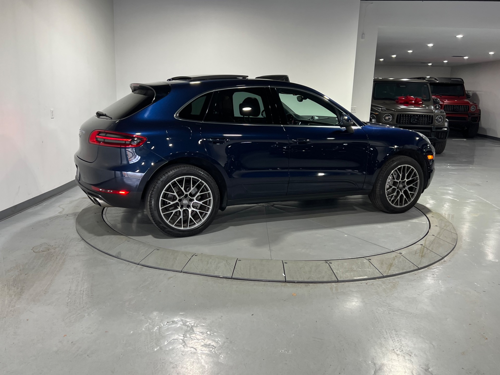 Used 2018 Night Blue Metallic Porsche Macan S AWD * Salvage Title ...