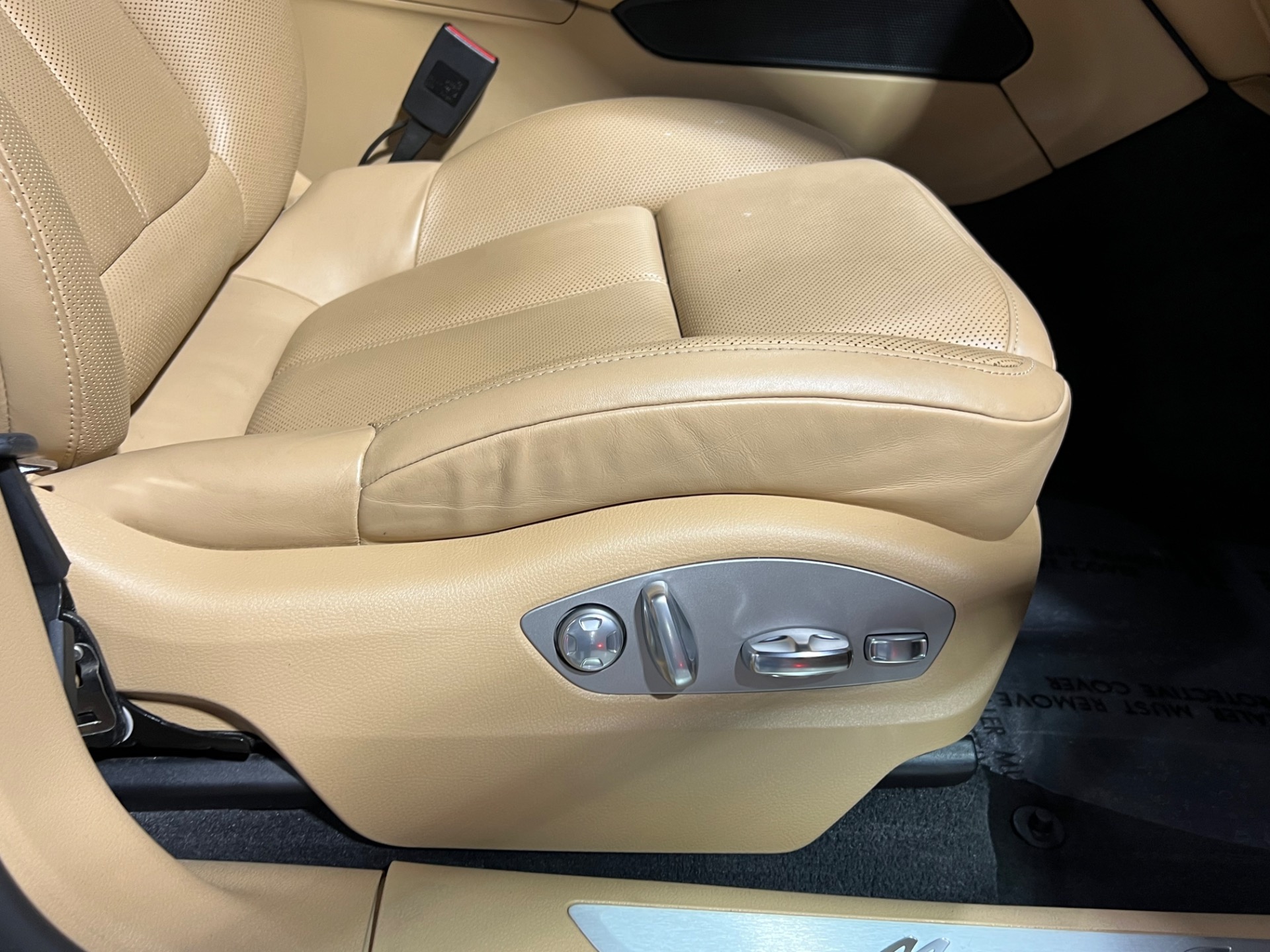 Used 2018 Night Blue Metallic Porsche Macan S AWD * Salvage Title ...
