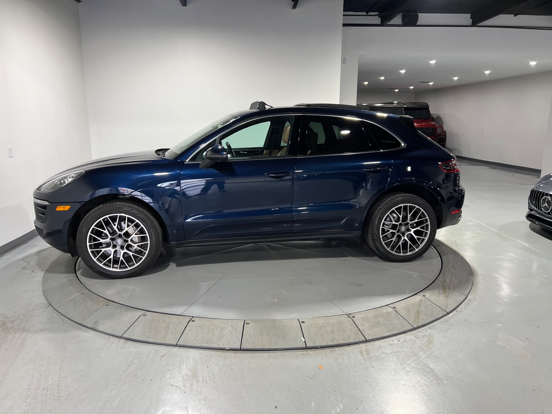 Used 2018 Night Blue Metallic Porsche Macan S AWD * Salvage Title ...