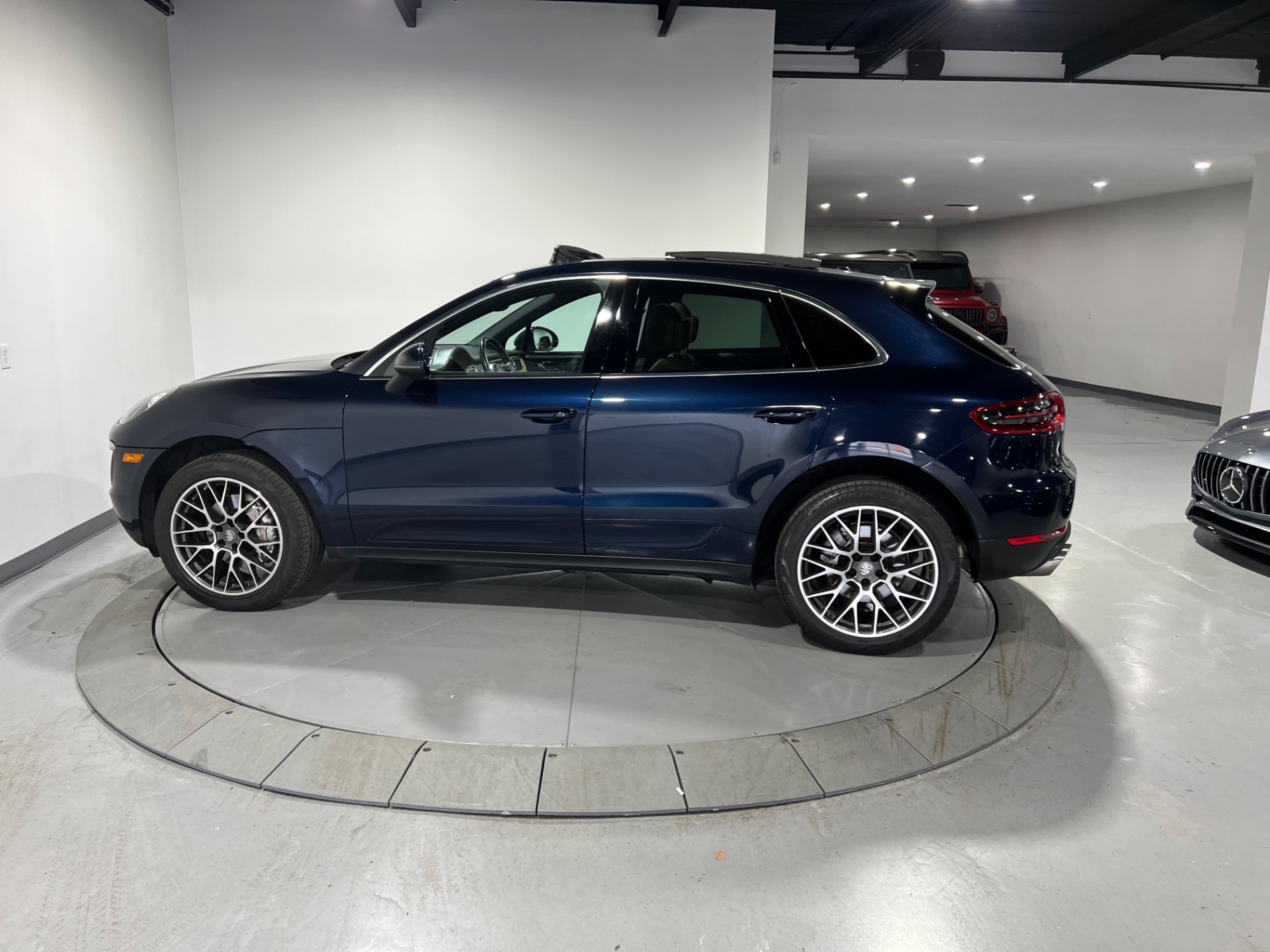Used 2018 Night Blue Metallic Porsche Macan S AWD * Salvage Title ...