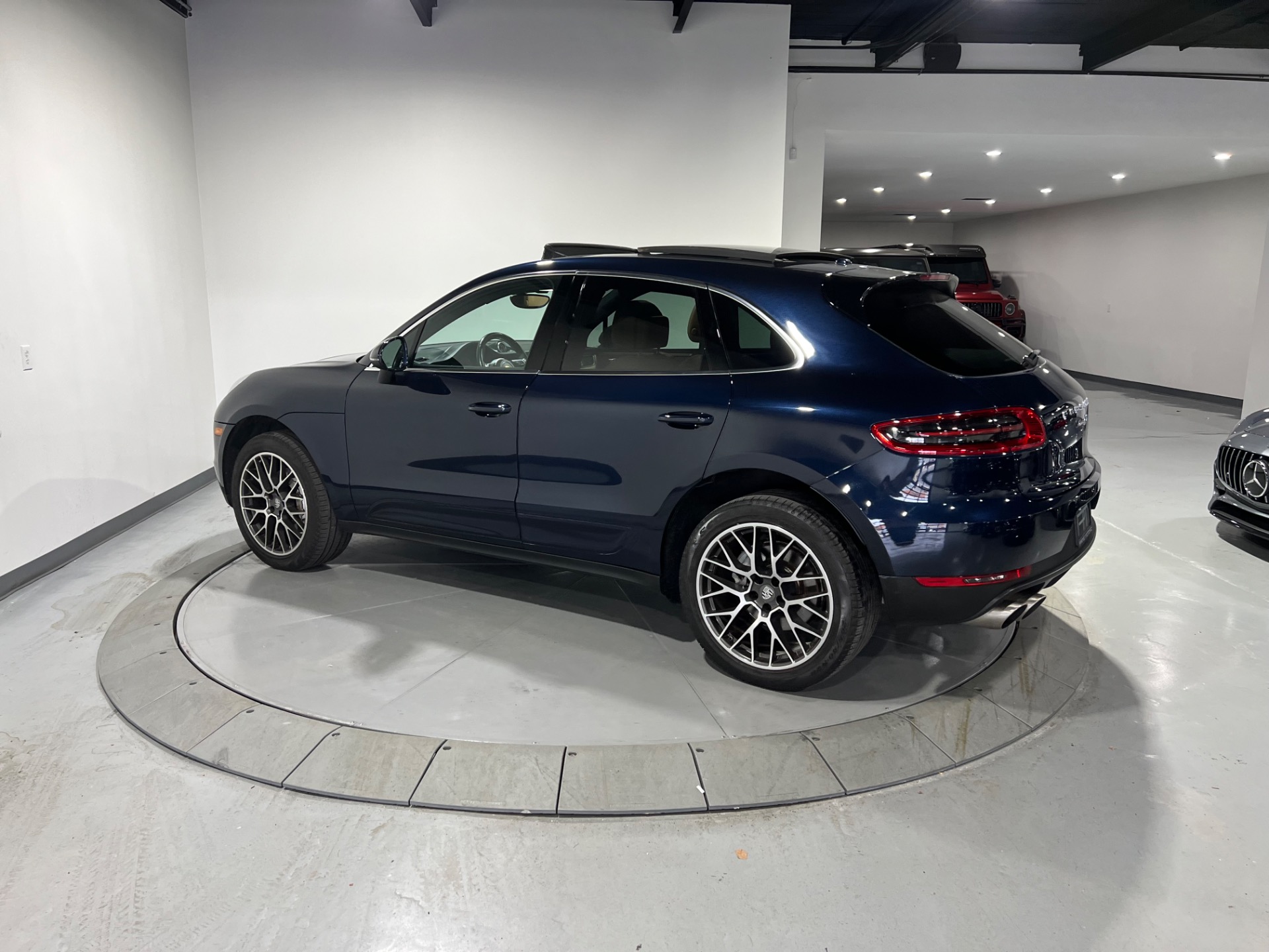 Used 2018 Night Blue Metallic Porsche Macan S AWD * Salvage Title ...