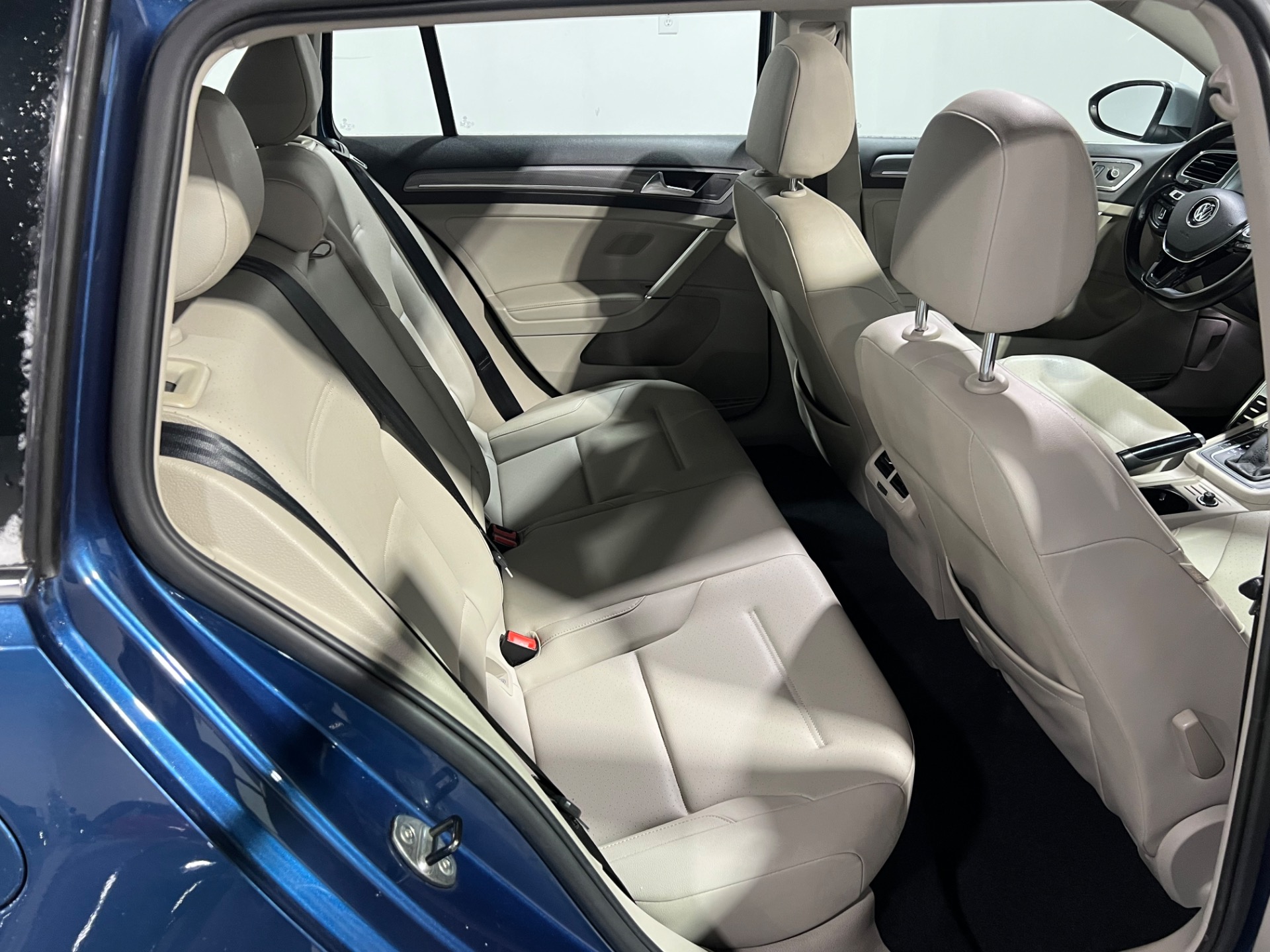Used 2017 Silk Blue Metallic Volkswagen Golf Alltrack TSI SE 4motion ...
