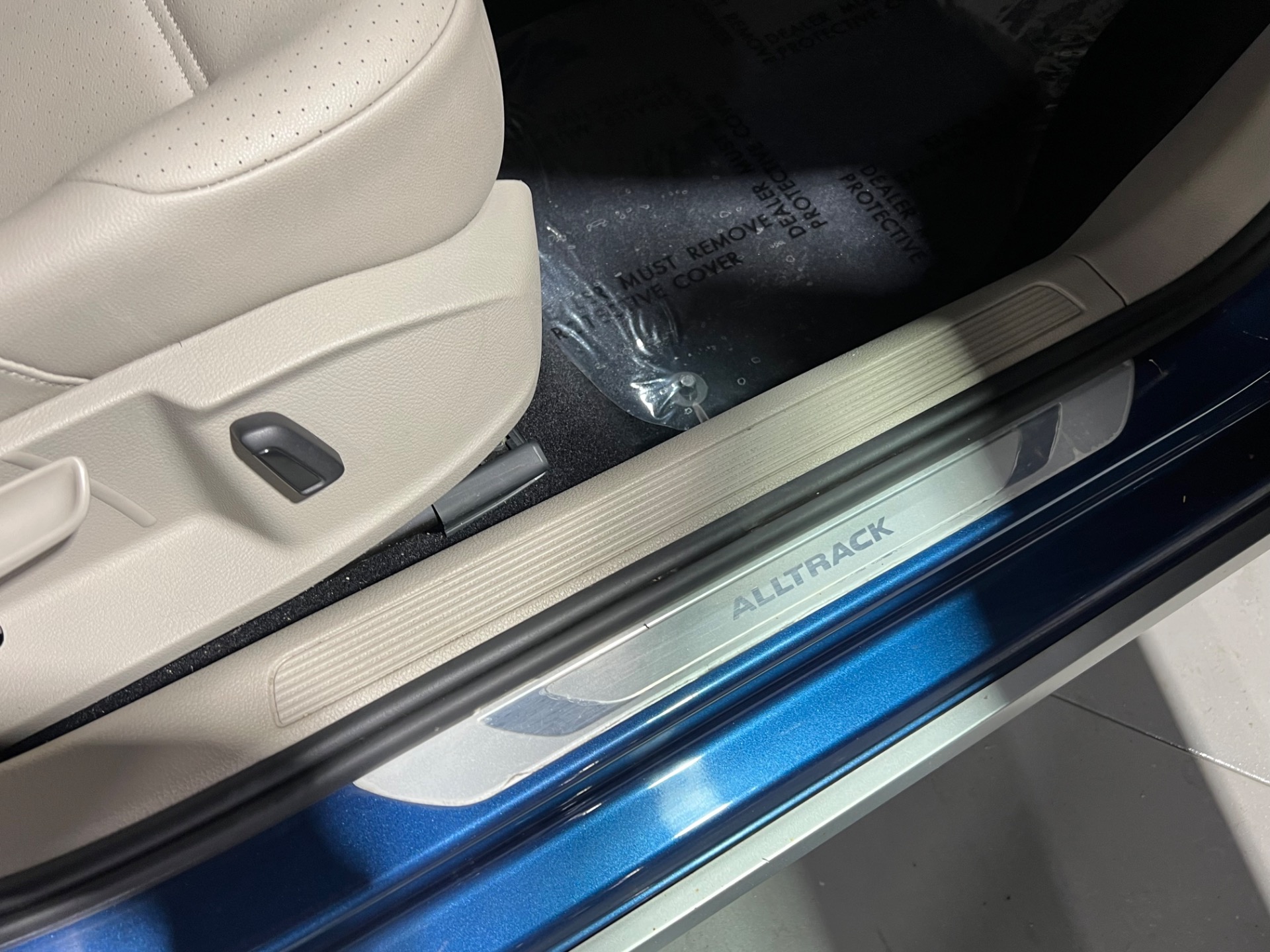 Used 2017 Silk Blue Metallic Volkswagen Golf Alltrack TSI SE 4motion ...