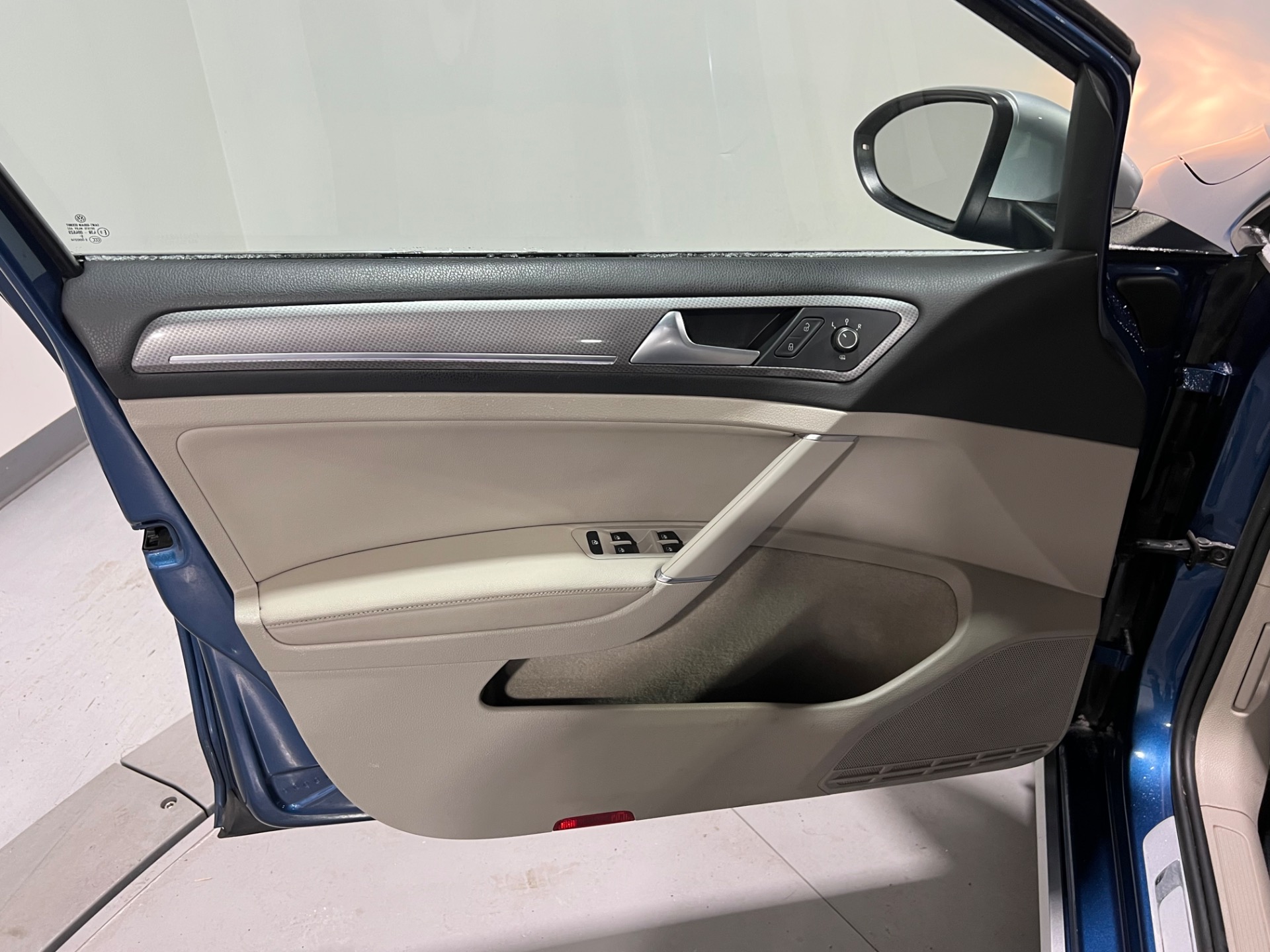 Used 2017 Silk Blue Metallic Volkswagen Golf Alltrack TSI SE 4motion ...
