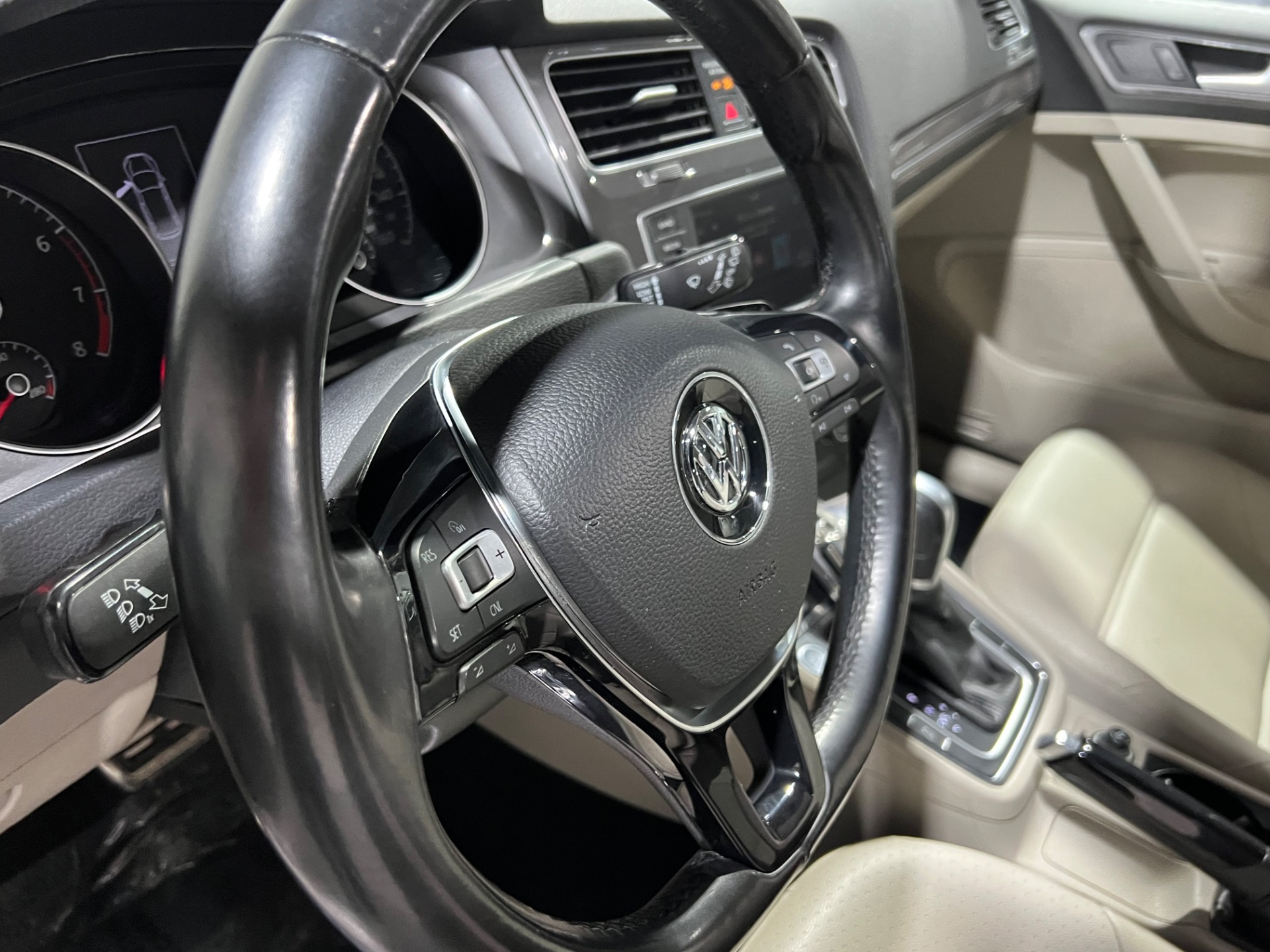 Used 2017 Silk Blue Metallic Volkswagen Golf Alltrack TSI SE 4motion ...