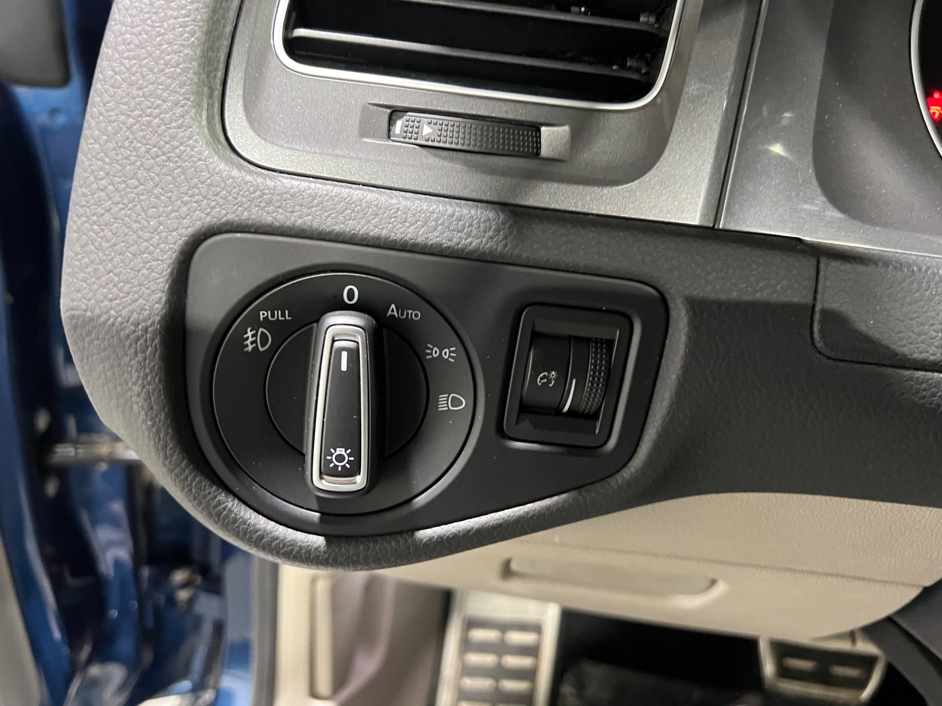 Used 2017 Silk Blue Metallic Volkswagen Golf Alltrack TSI SE 4motion ...
