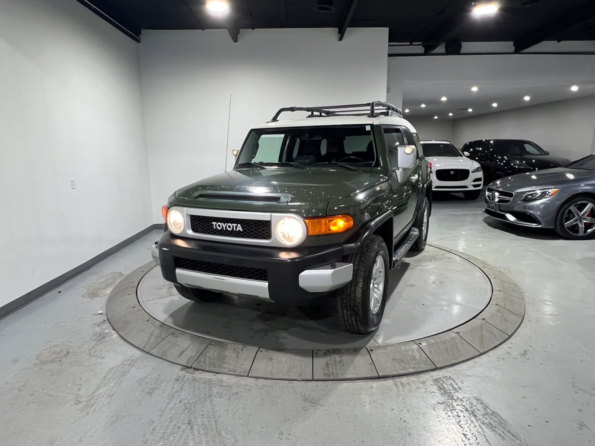 Toyota Fj Cruiser Army Green For Sale