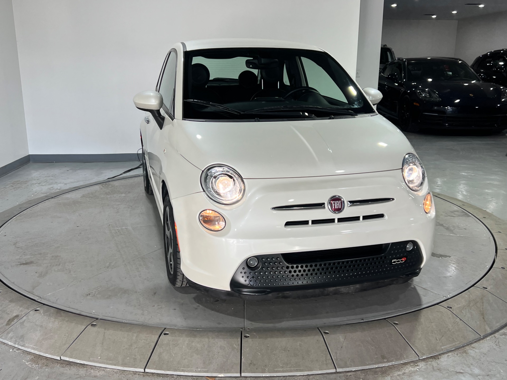 Used 2017 Bianco Perla Tri-Coat FIAT 500e EV For Sale (Sold) | Prime Motorz Stock #4968