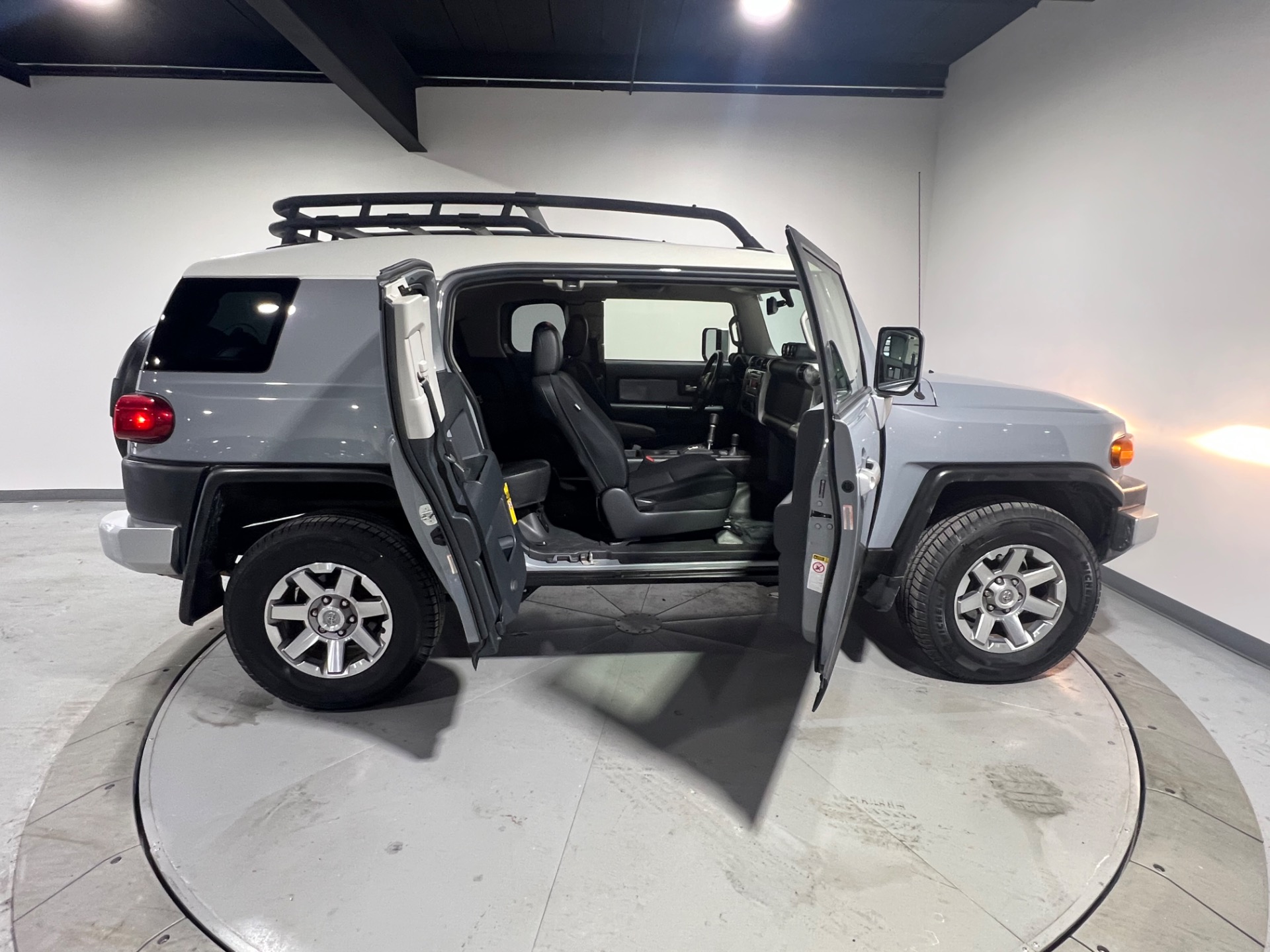 Used 2014 Cement Gray Toyota FJ Cruiser 4x4 For Sale (Sold) | Prime ...