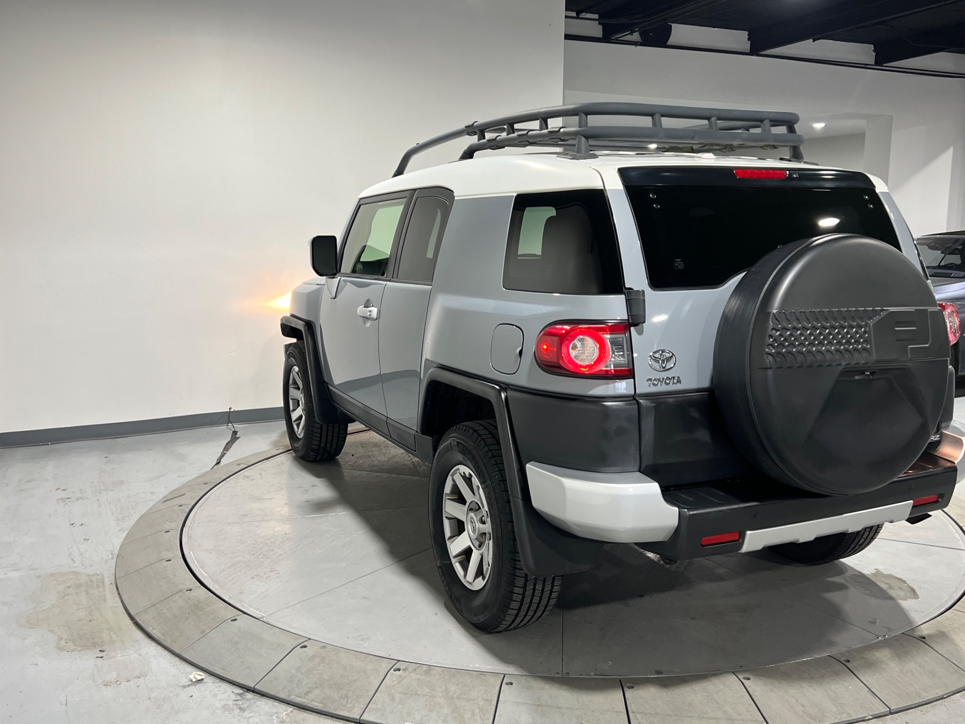 Used 2014 Cement Gray Toyota FJ Cruiser 4x4 For Sale (Sold) | Prime ...