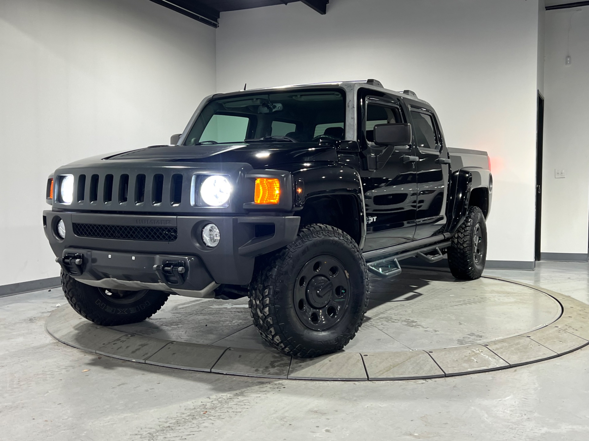 Used 2009 Black HUMMER H3T 4x4 - 2 Owner - Only 36k Miles For Sale ...