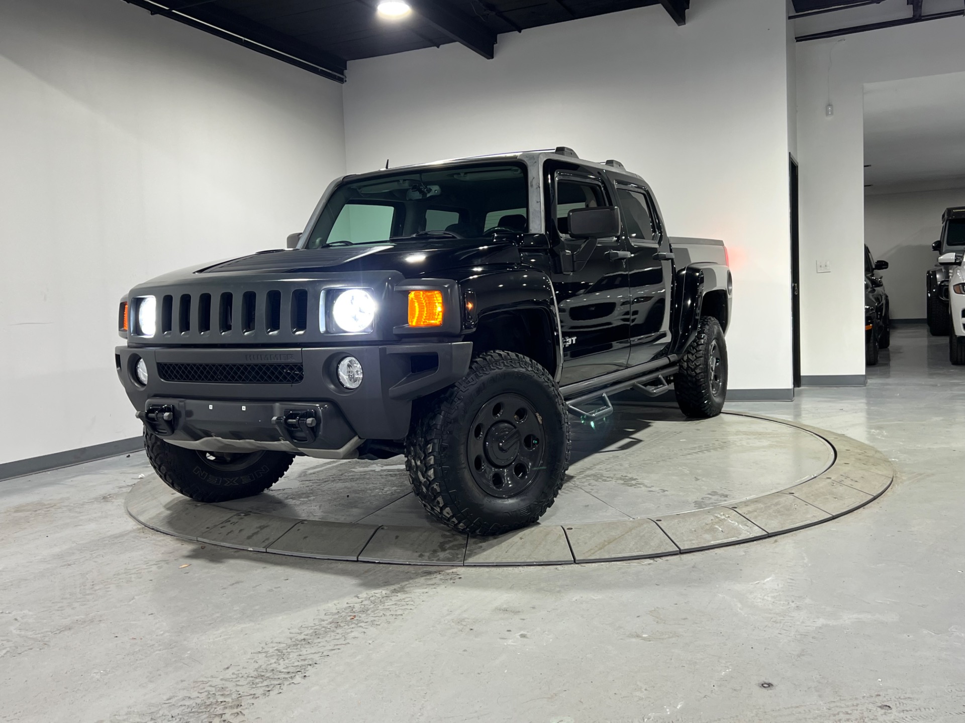 Used 2009 Black HUMMER H3T 4x4 - 2 Owner - Only 36k Miles For Sale ...
