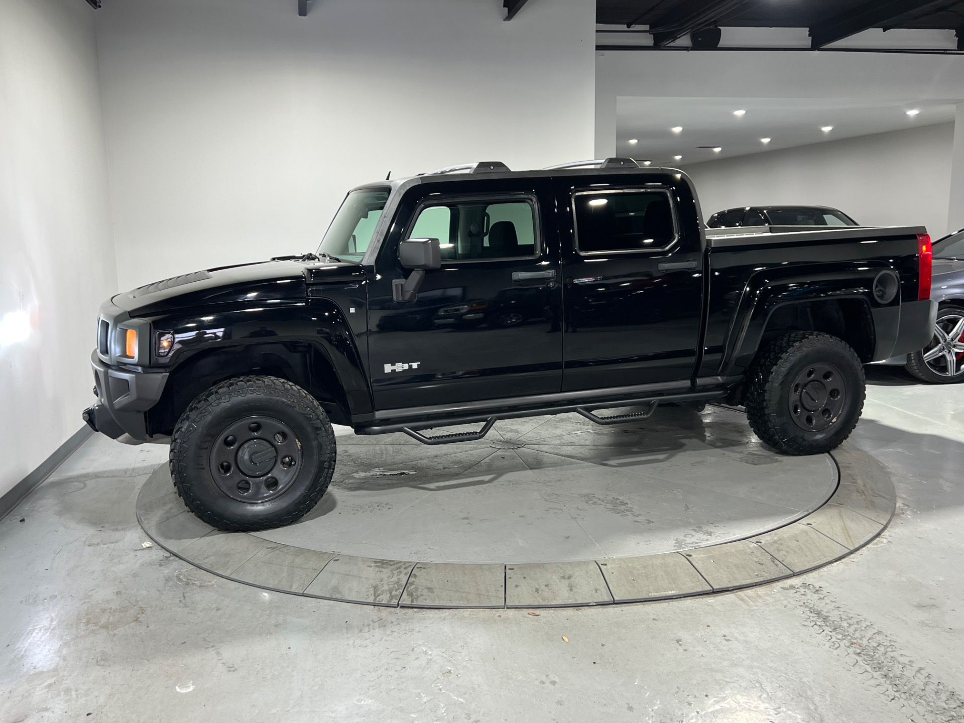 Used 2009 Black HUMMER H3T 4x4 - 2 Owner - Only 36k Miles For Sale ...