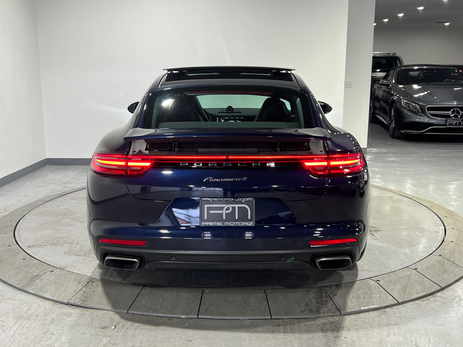 Used 2018 Night Blue Metallic Porsche Panamera 4 AWD 4 For Sale (Sold ...