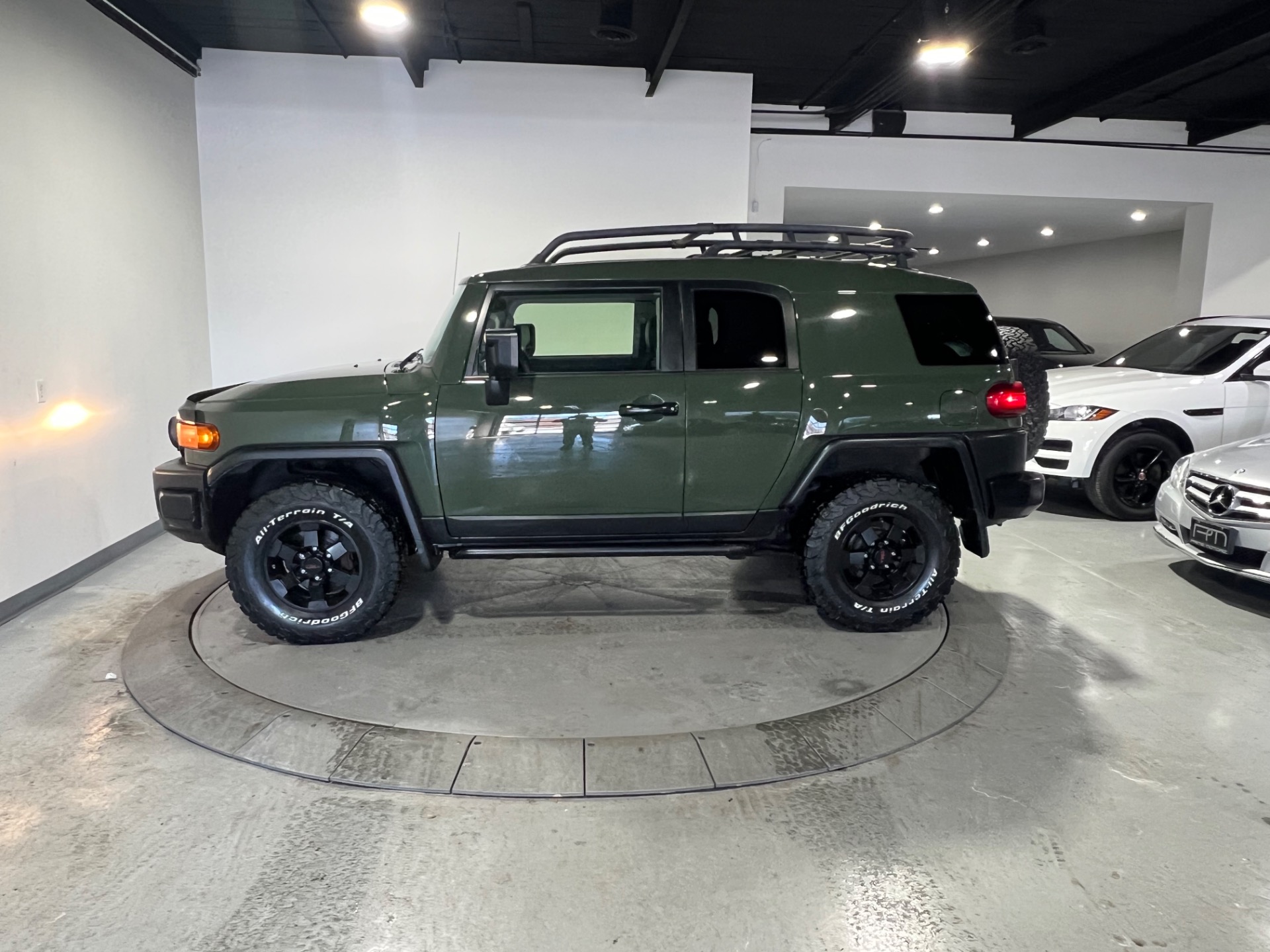Used 2011 Army Green Toyota FJ Cruiser 4x4 For Sale (Sold) | Prime ...
