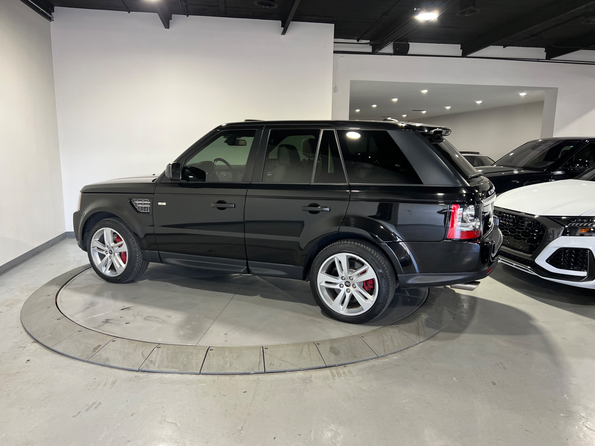 Used 2013 Santorini Black Metallic Land Rover Range Rover Sport ...