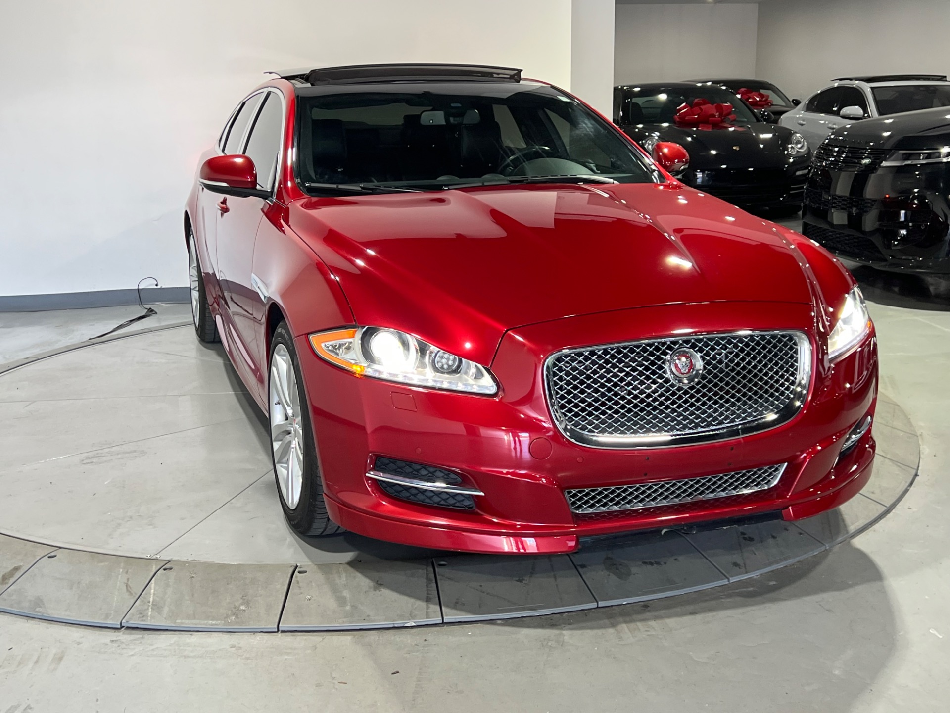 Used 2015 Italian Racing Red Jaguar XJ 3.0 SUPERCHARGED 4DR SEDAN AWD ...