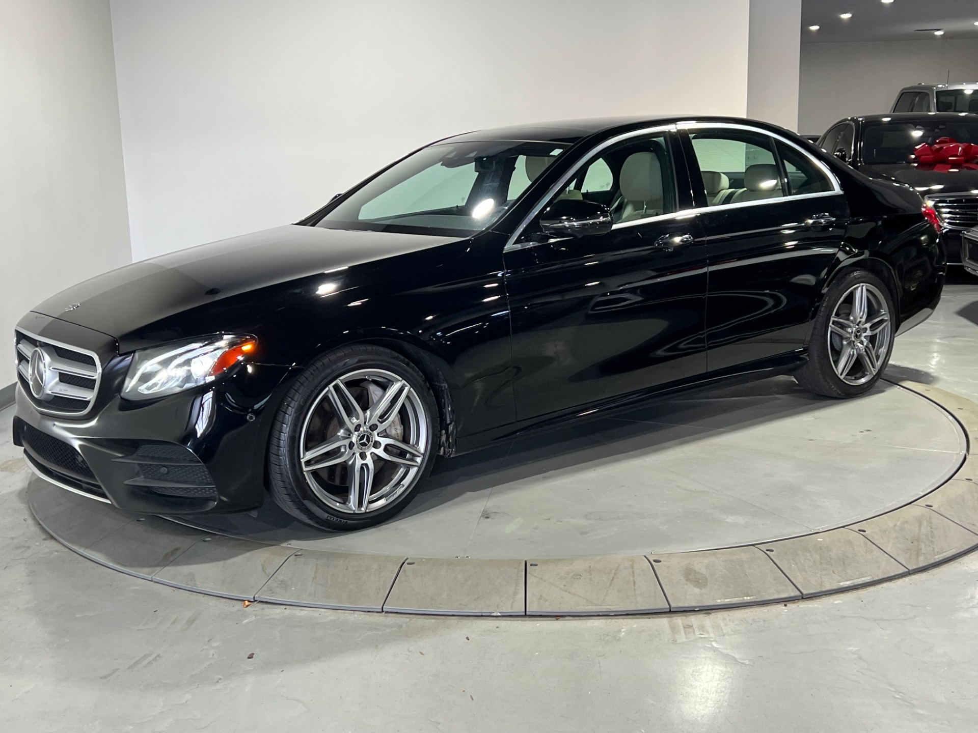 Used 2019 Obsidian Black Metallic Mercedes-Benz E-Class E300 4MATIC 4DR ...