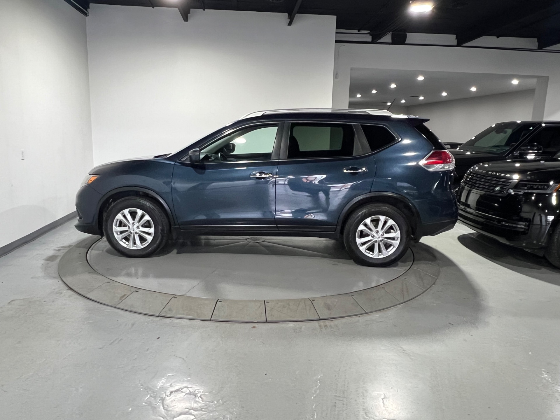 Used 2016 Arctic Blue Metallic Nissan Rogue SV 4DR CROSSOVER SV For ...
