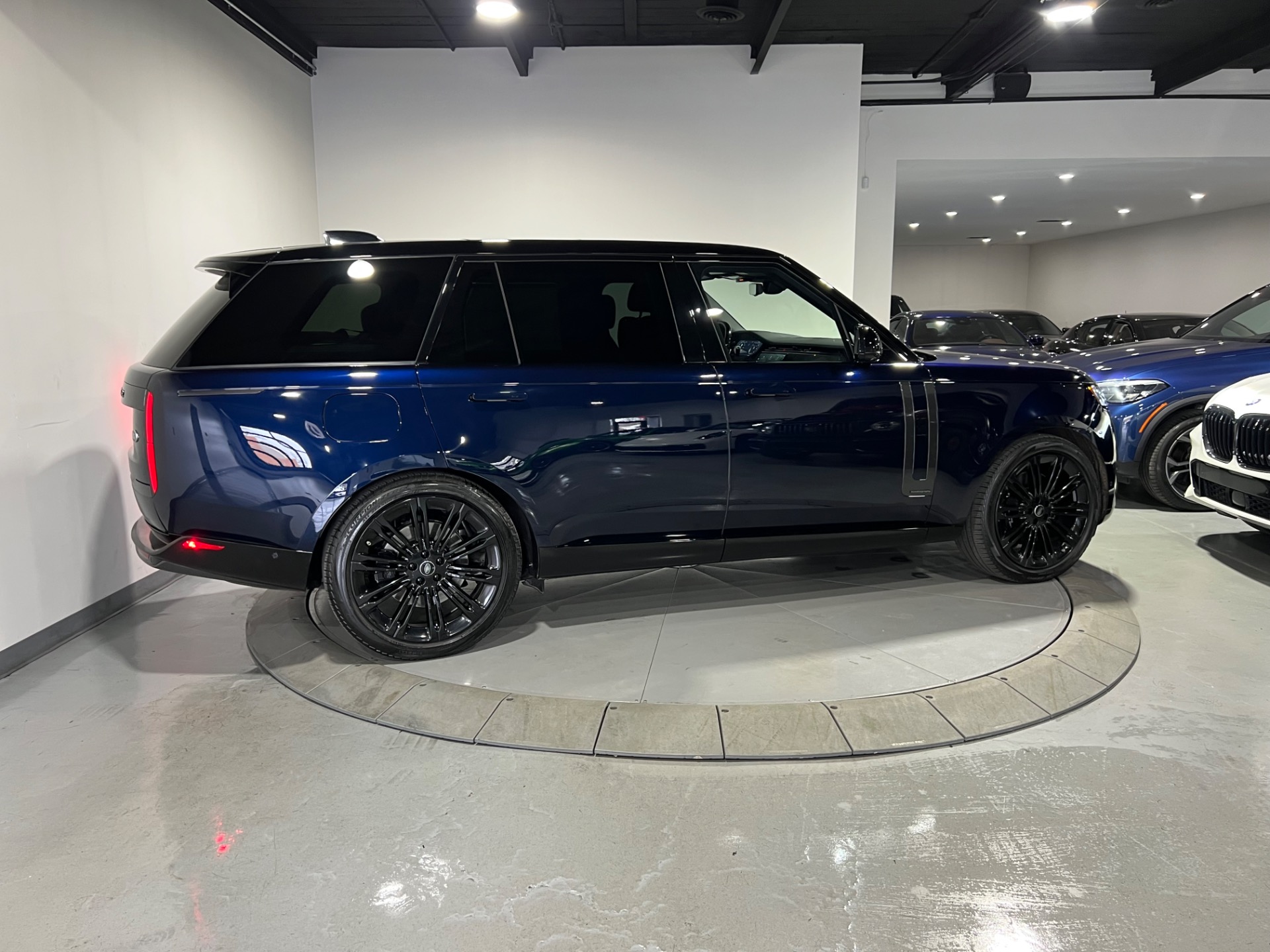 Used 2023 Portofino Blue Metallic Land Rover Range Rover P530 ...