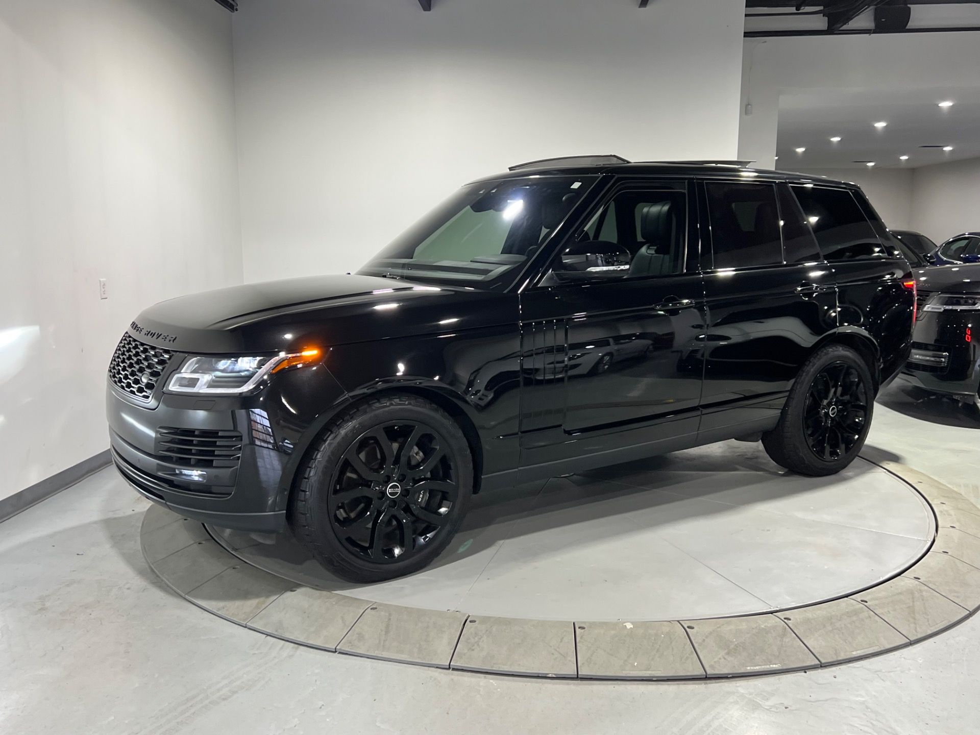 Used 2019 Santorini Black Metallic Land Rover Range Rover HSE AWD HSE ...