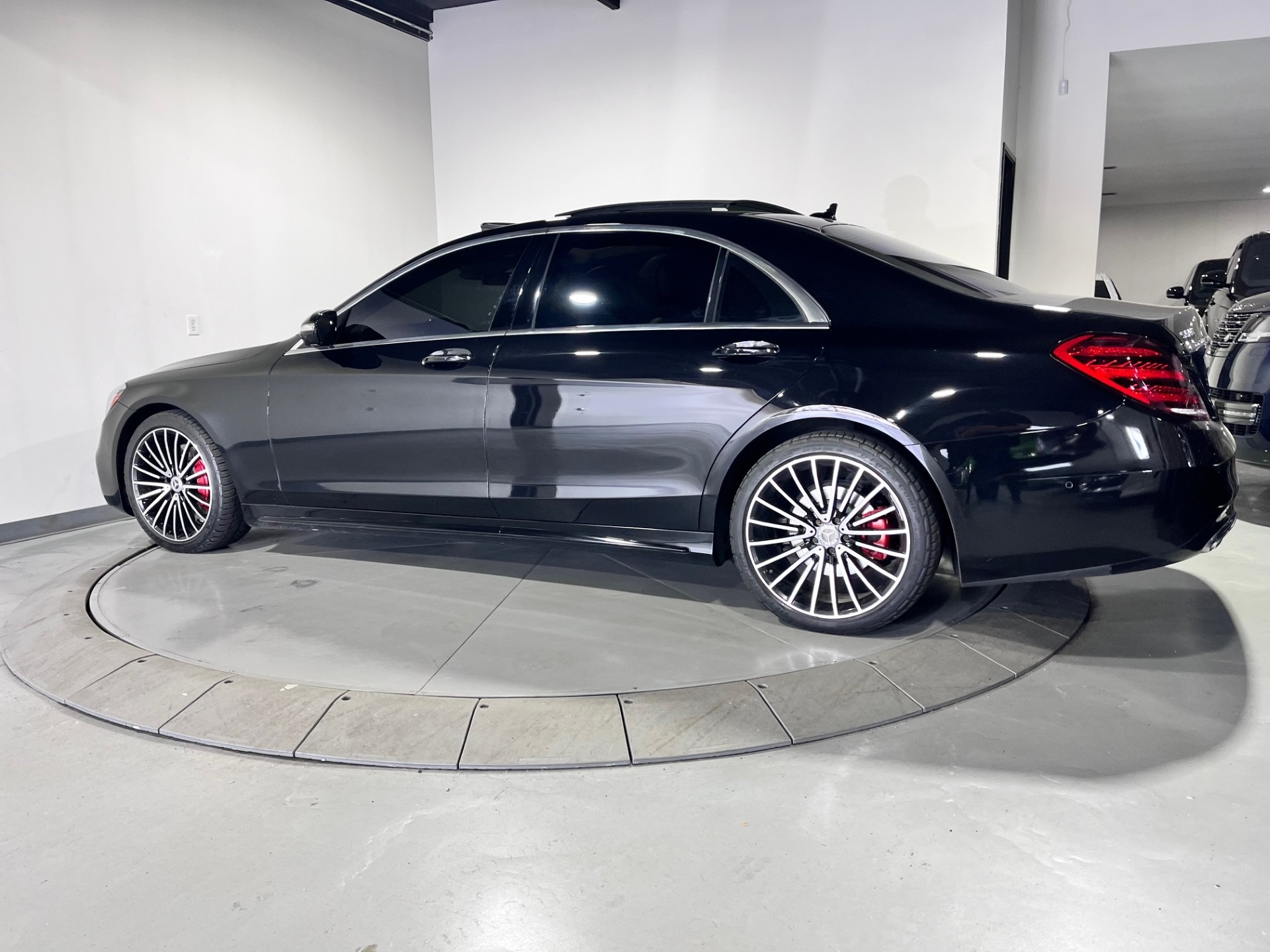 Used 2019 Black Mercedes-Benz S-Class S560 4MATIC AWD S 560 4MATIC For ...